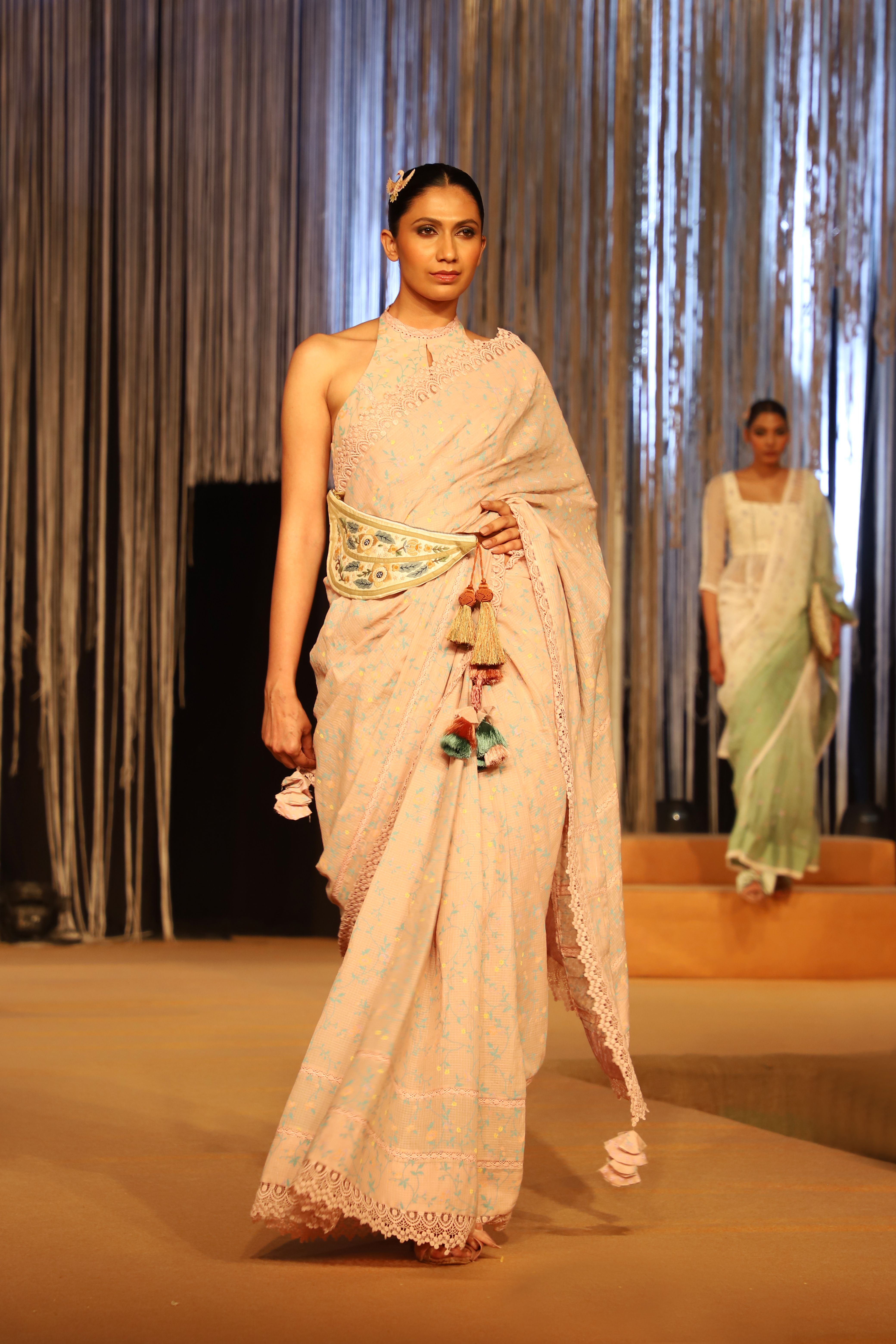 Fashion Runway Model Female Photos, Download The BEST Free Fashion ...