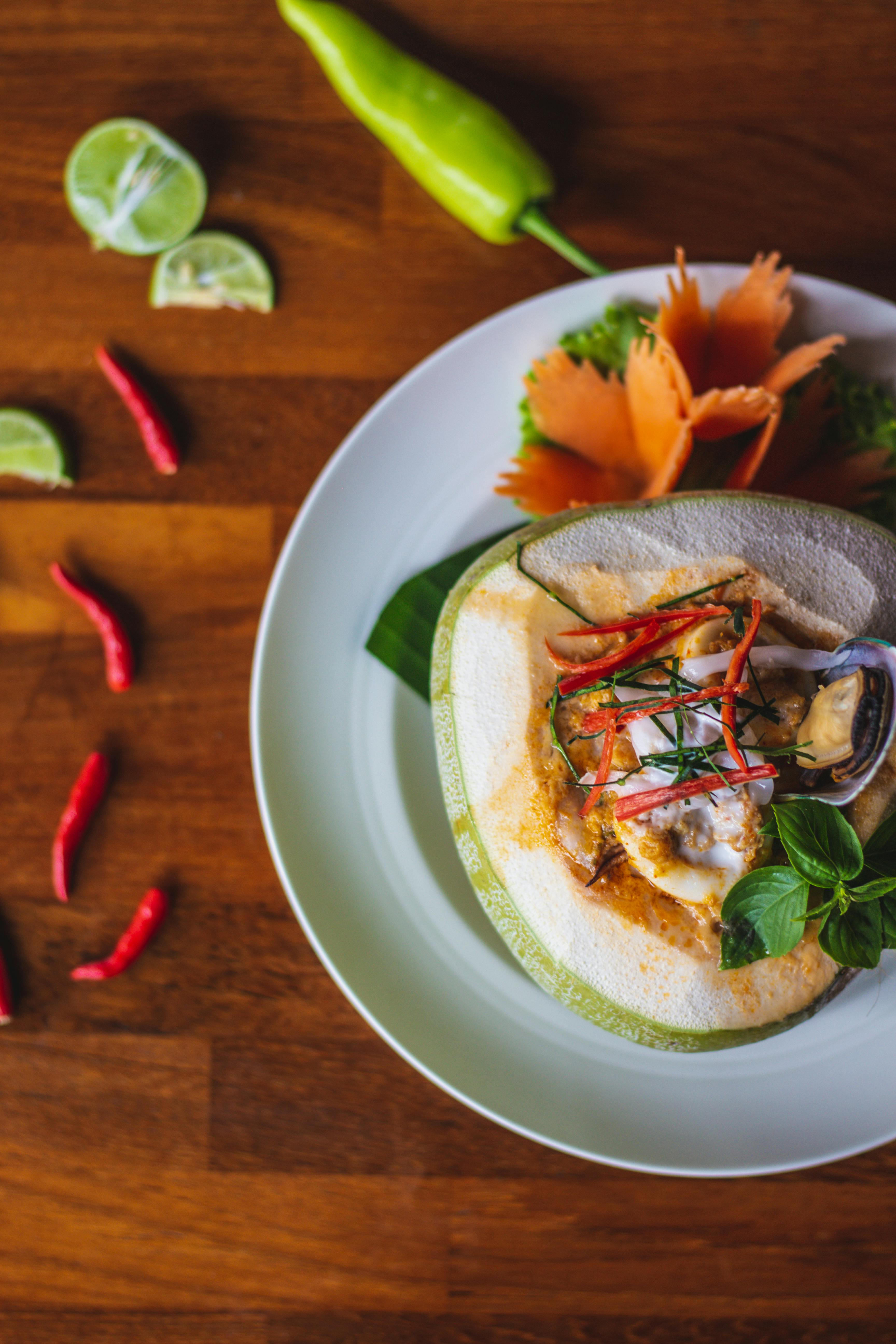 Ho Mok on White Ceramic Plate · Free Stock Photo