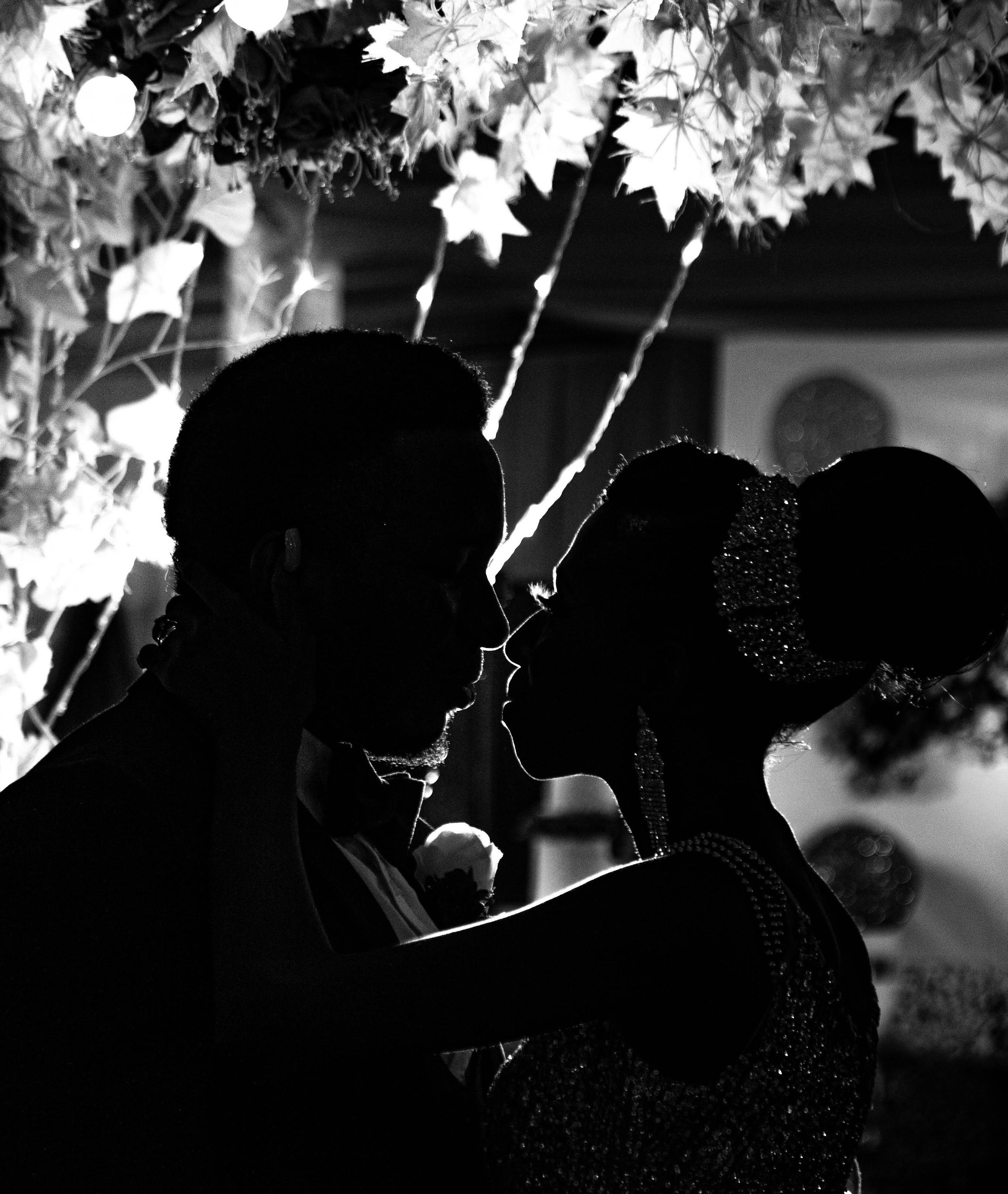 Black and White Photo of Bride and Groom · Free Stock Photo