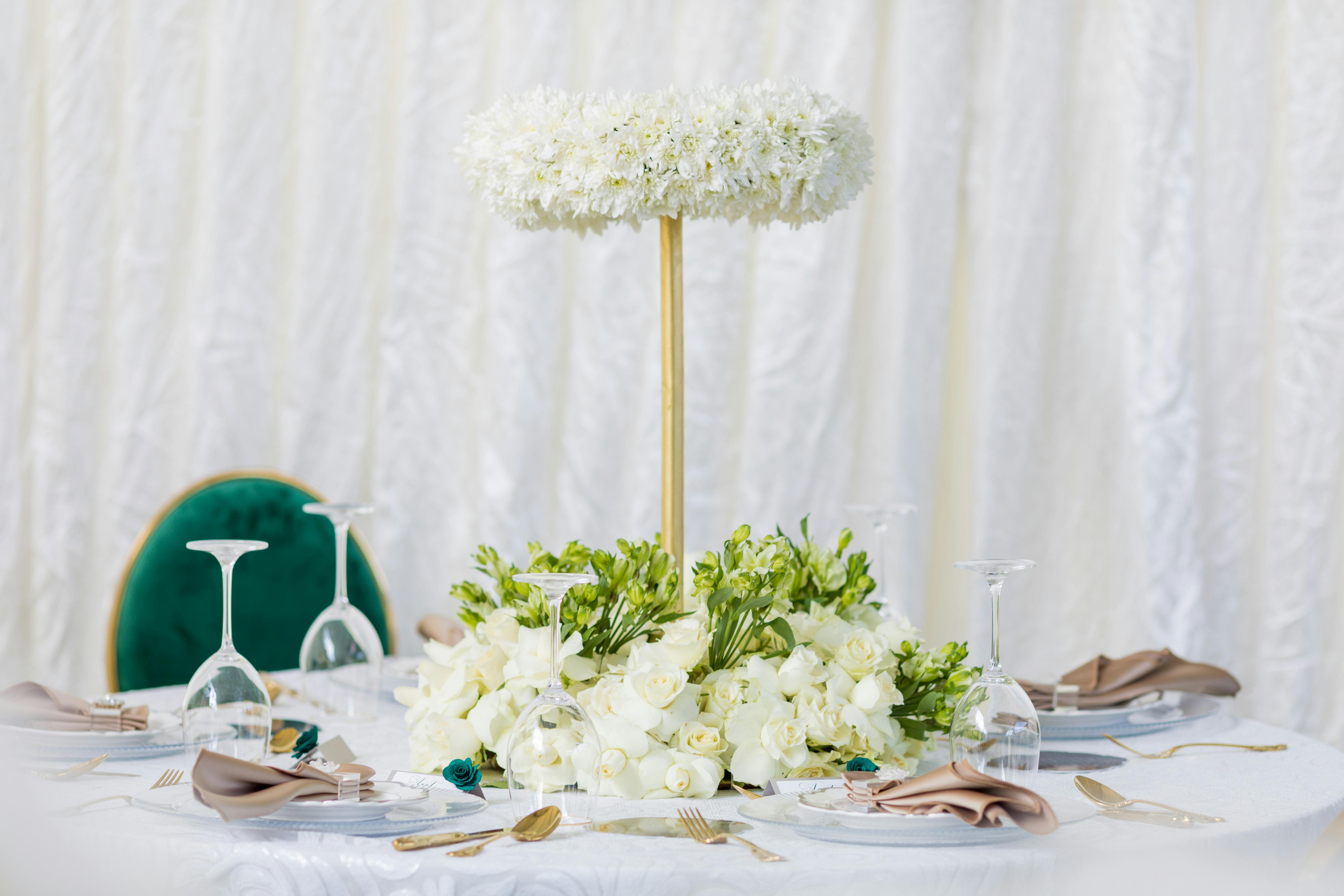 Fine Dining Setting · Free Stock Photo