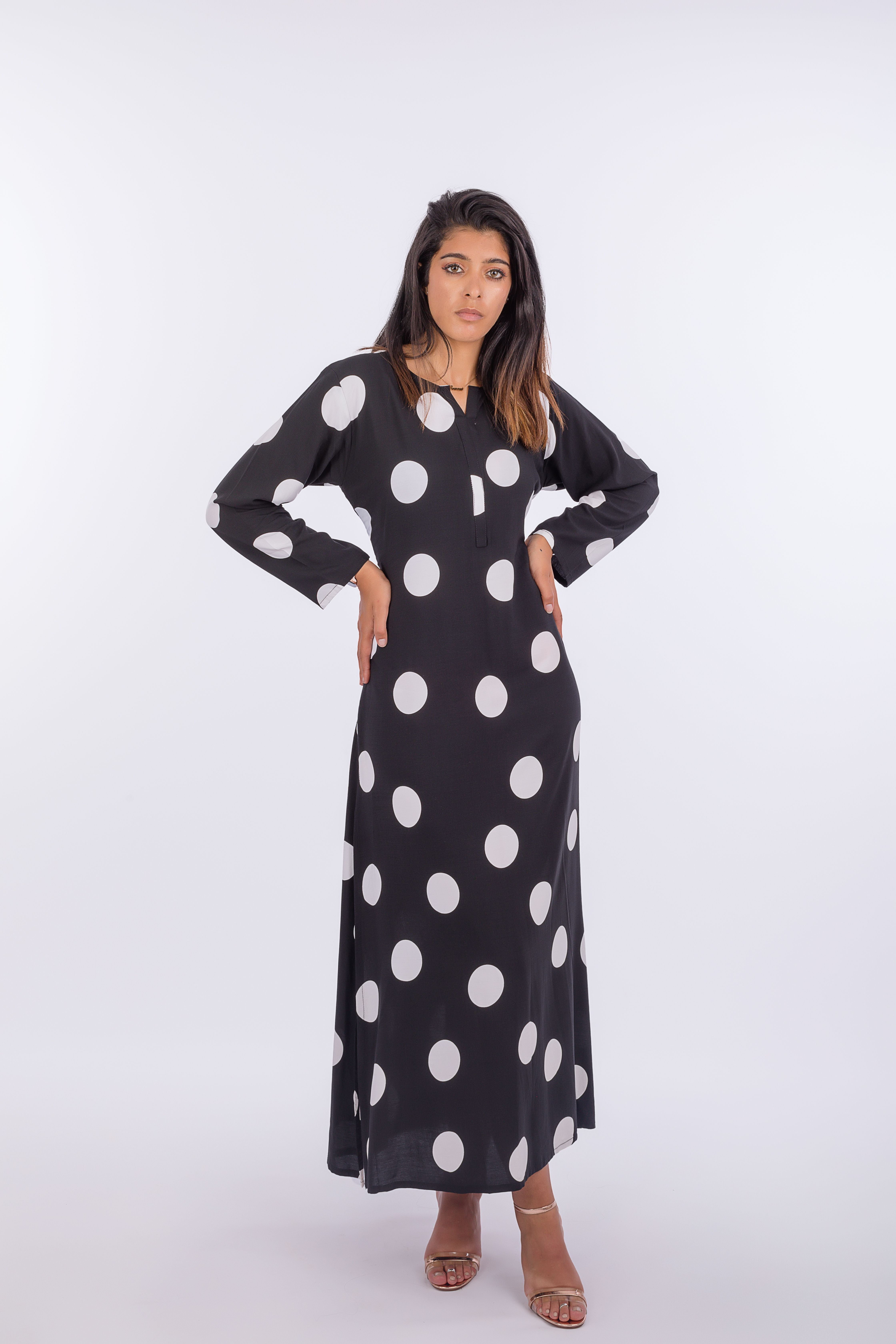 A Woman In White Polka Dot Dress Leaning On A Traffic Light · Free 4903