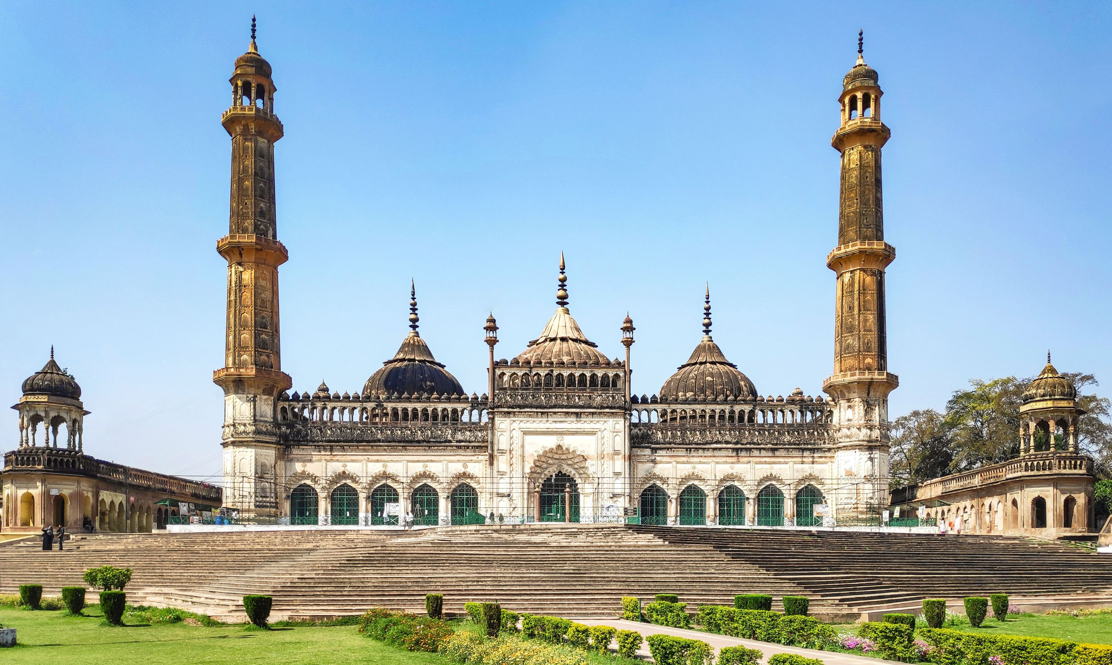 Bada Imambara Photos, Download The BEST Free Bada Imambara Stock Photos ...