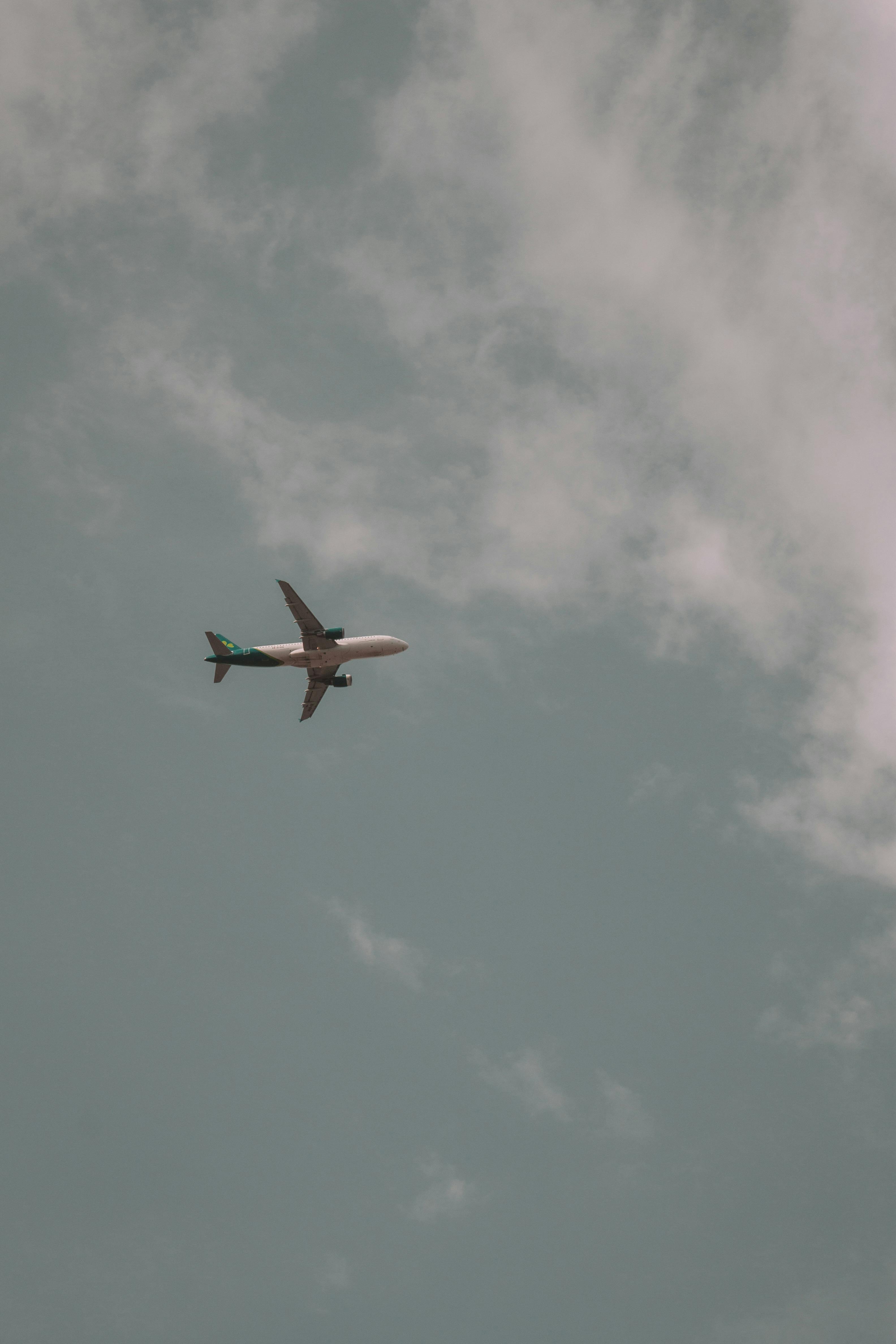 Airplane Cymatics Photos, Download Free Airplane Cymatics Stock Photos ...