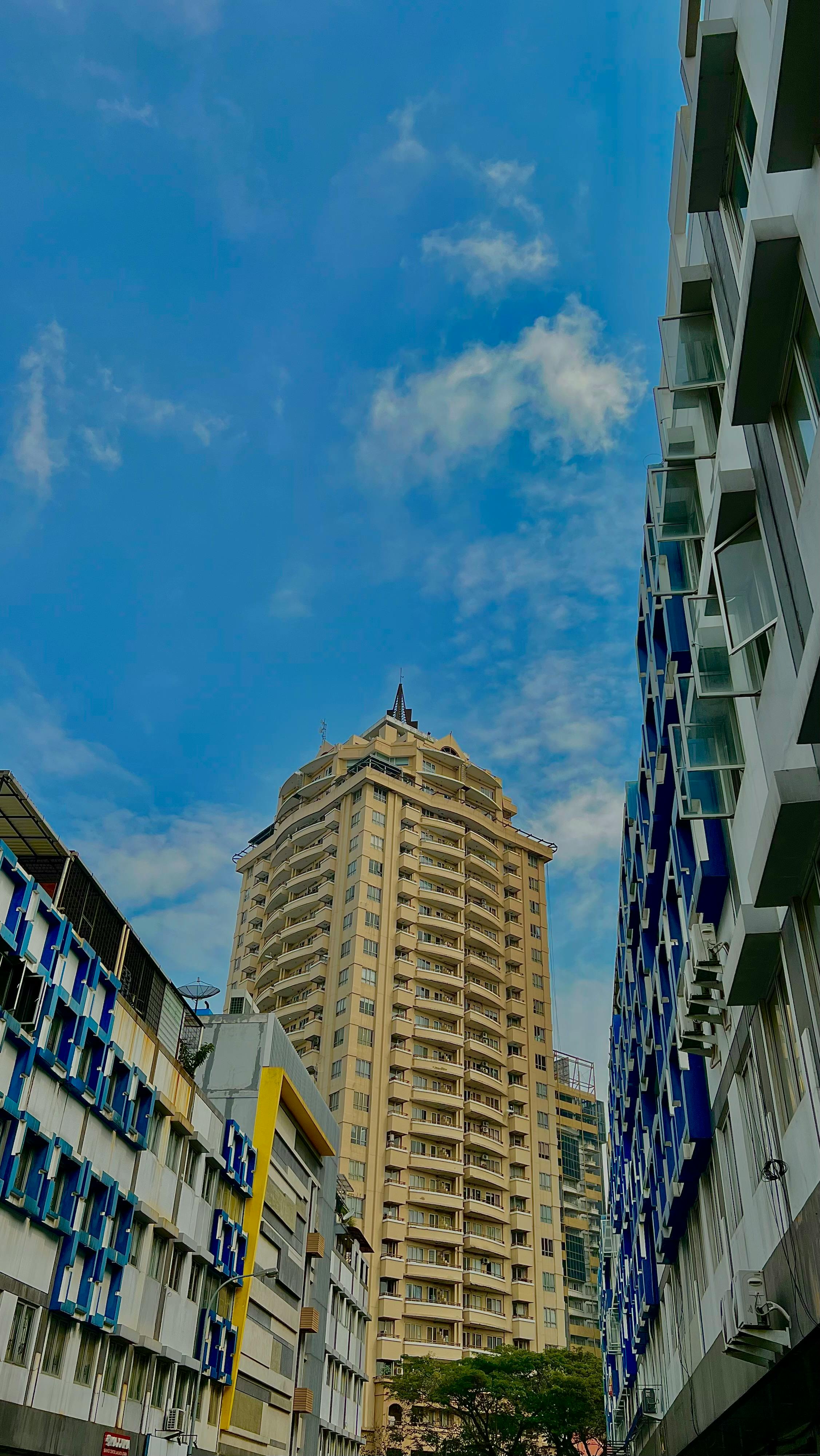 Low Angle Photography of High Rise Building · Free Stock Photo