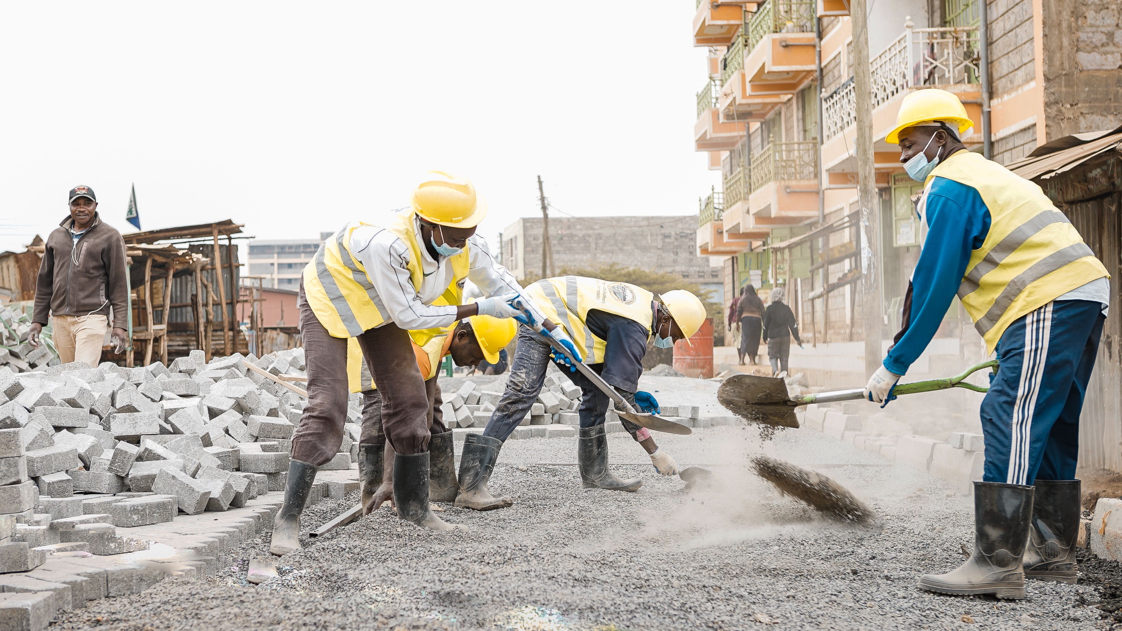 Construction Workers on the Street · Free Stock Photo