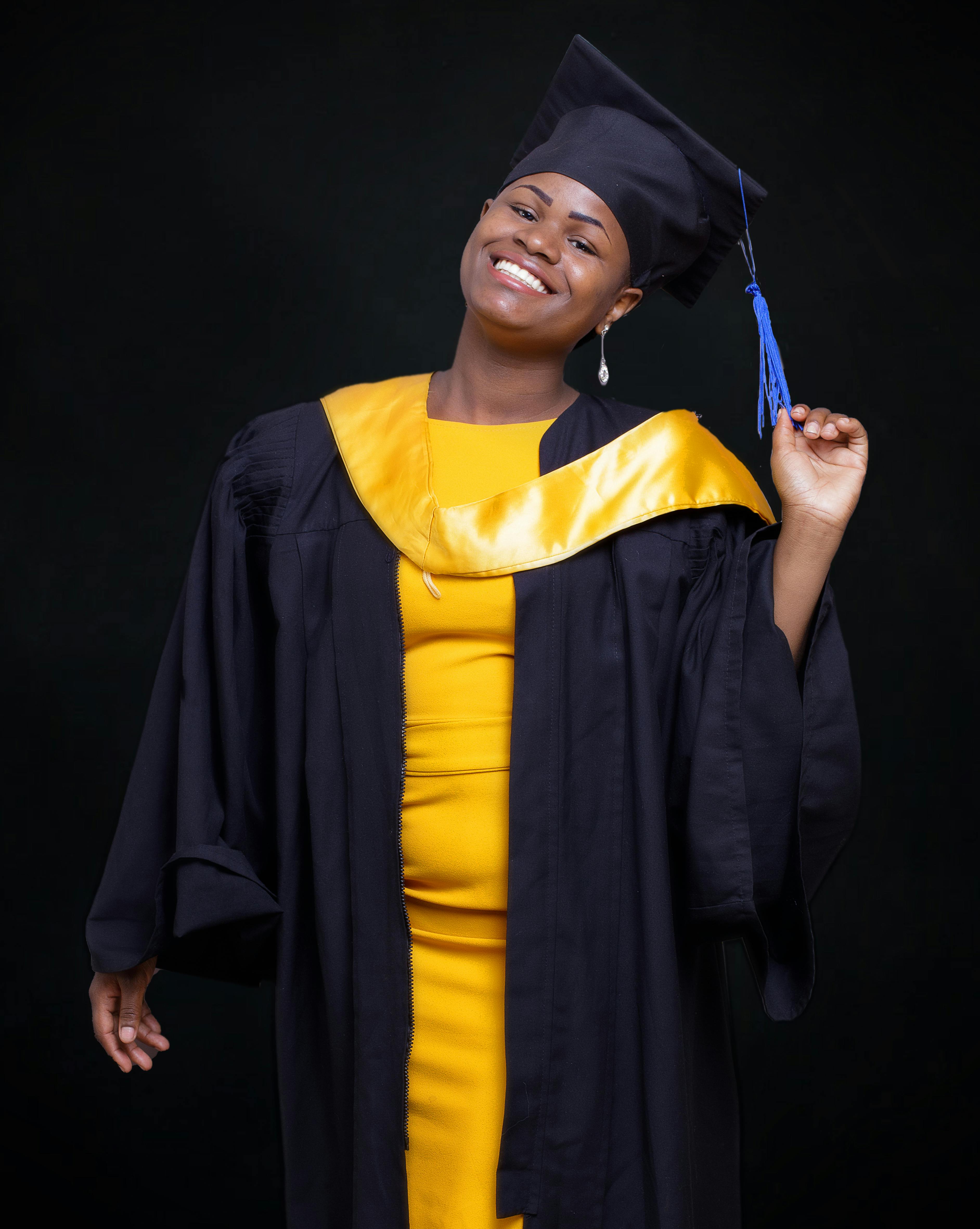 Graduation Images Photos, Download Free Graduation Images Stock Photos ...