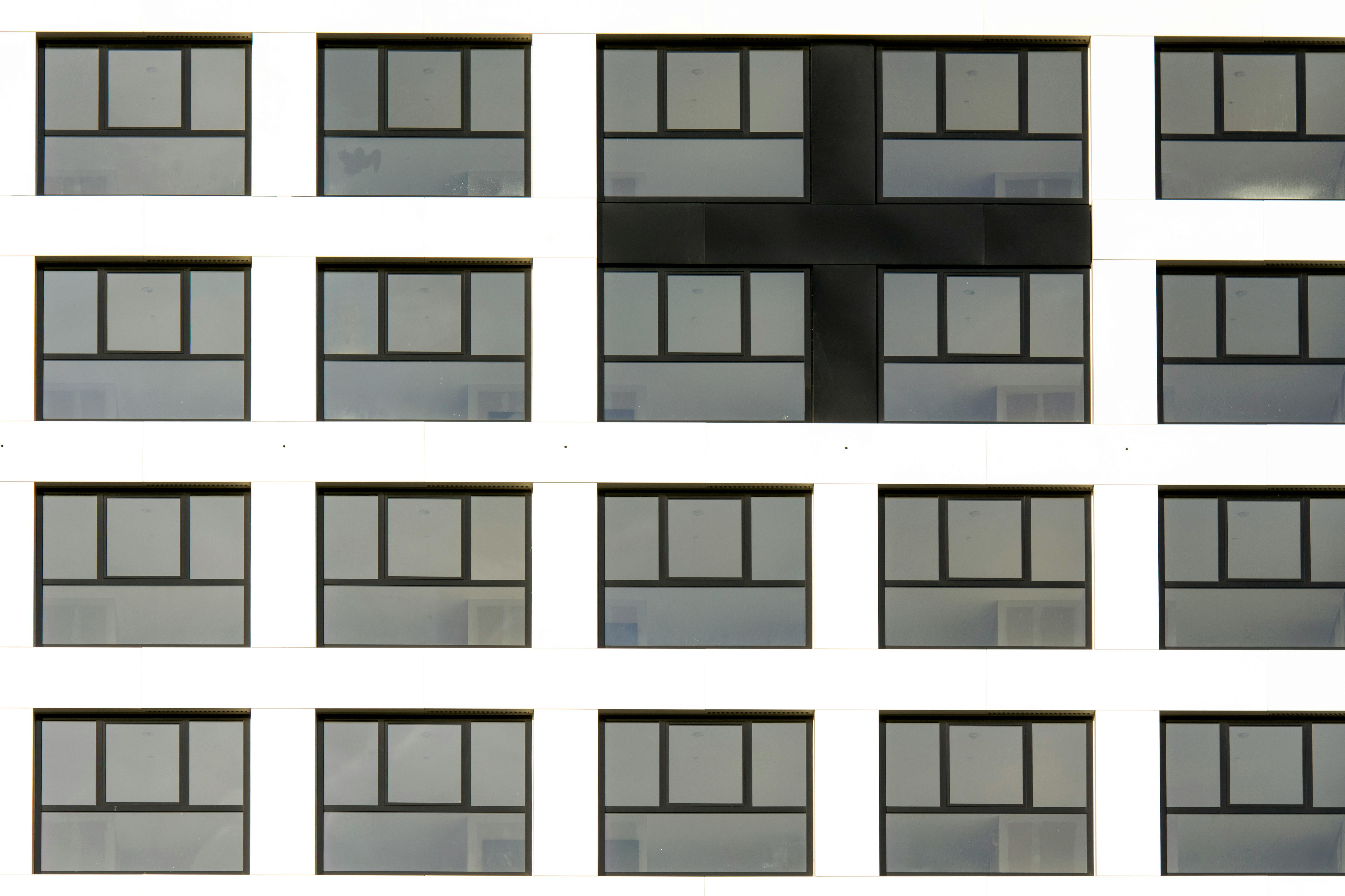 Rows of Windows on a Building · Free Stock Photo