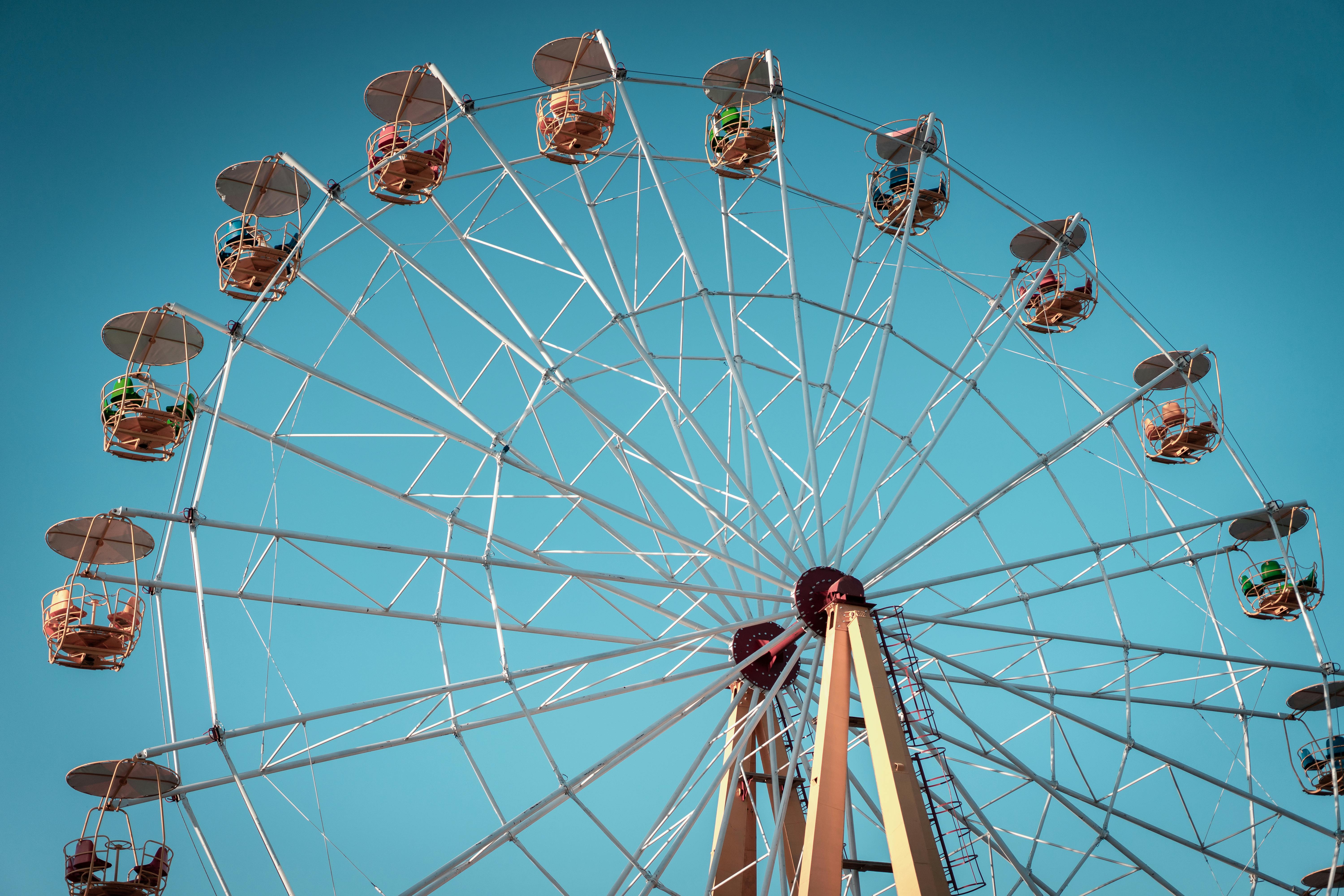 Throwing Wheel Photos, Download Free Throwing Wheel Stock Photos & HD ...