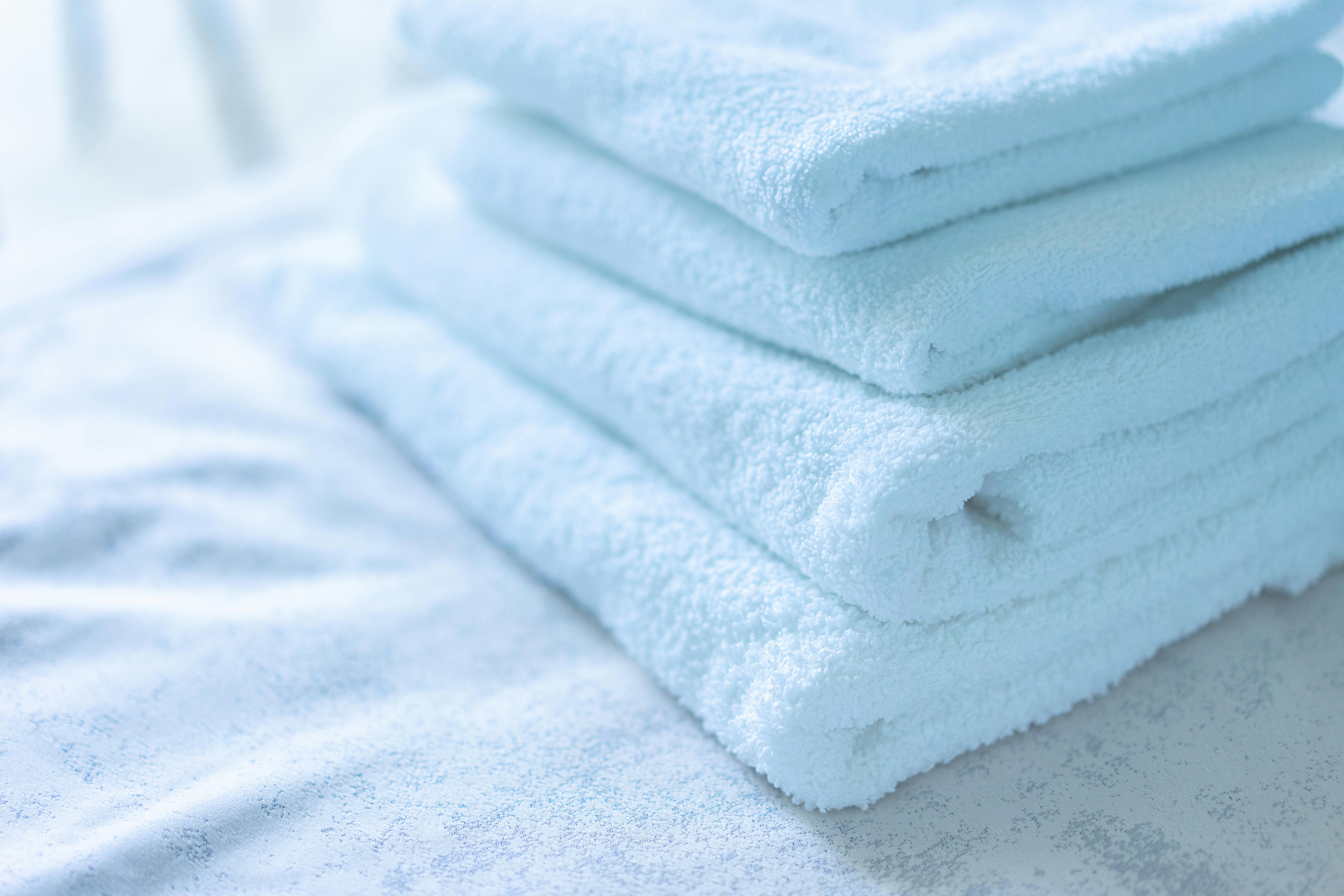 White Towel · Free Stock Photo