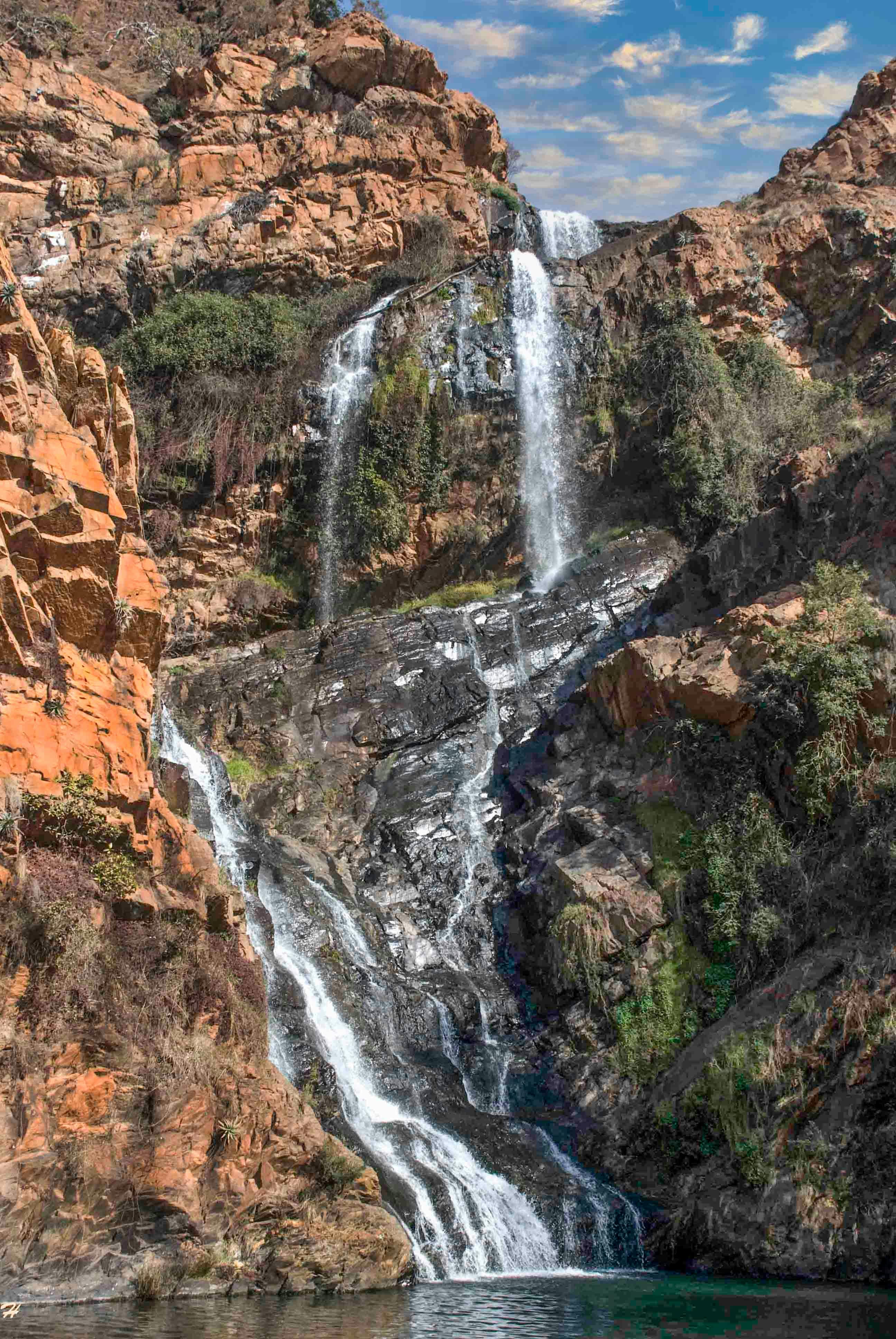 Carp Waterfall Photos, Download The BEST Free Carp Waterfall Stock ...