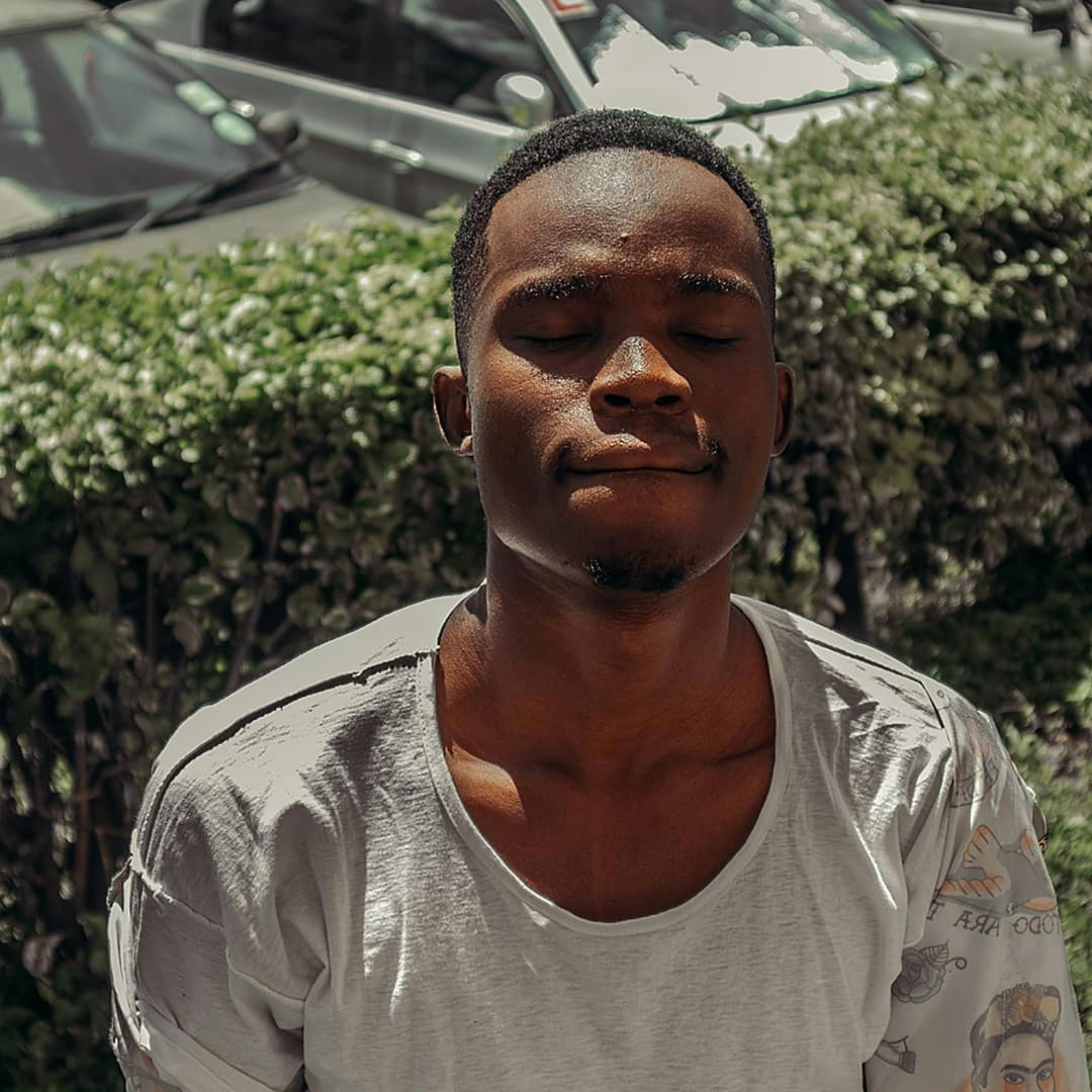 Onunga Kliph - 사진