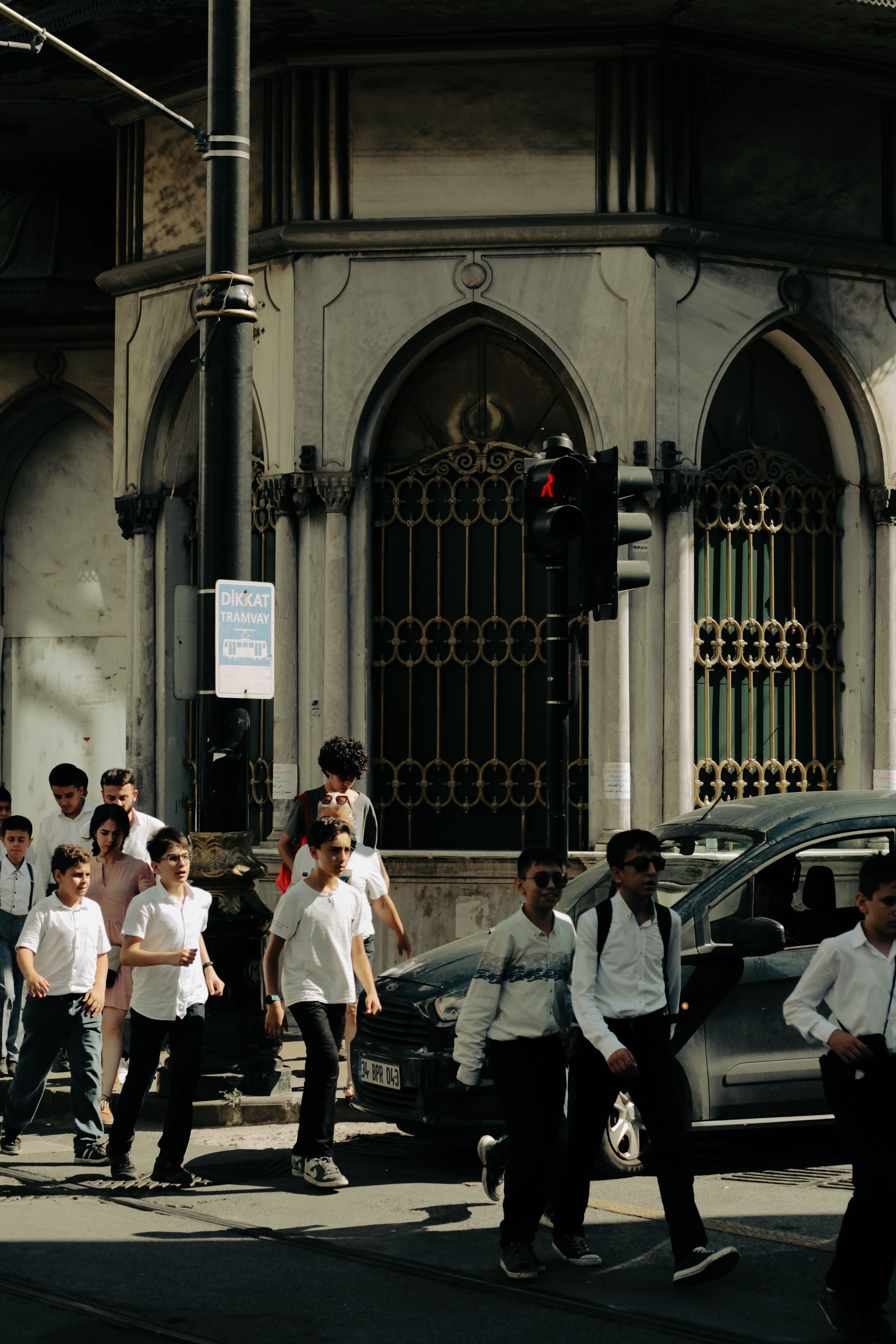 Kids on Street during Red Light · Free Stock Photo