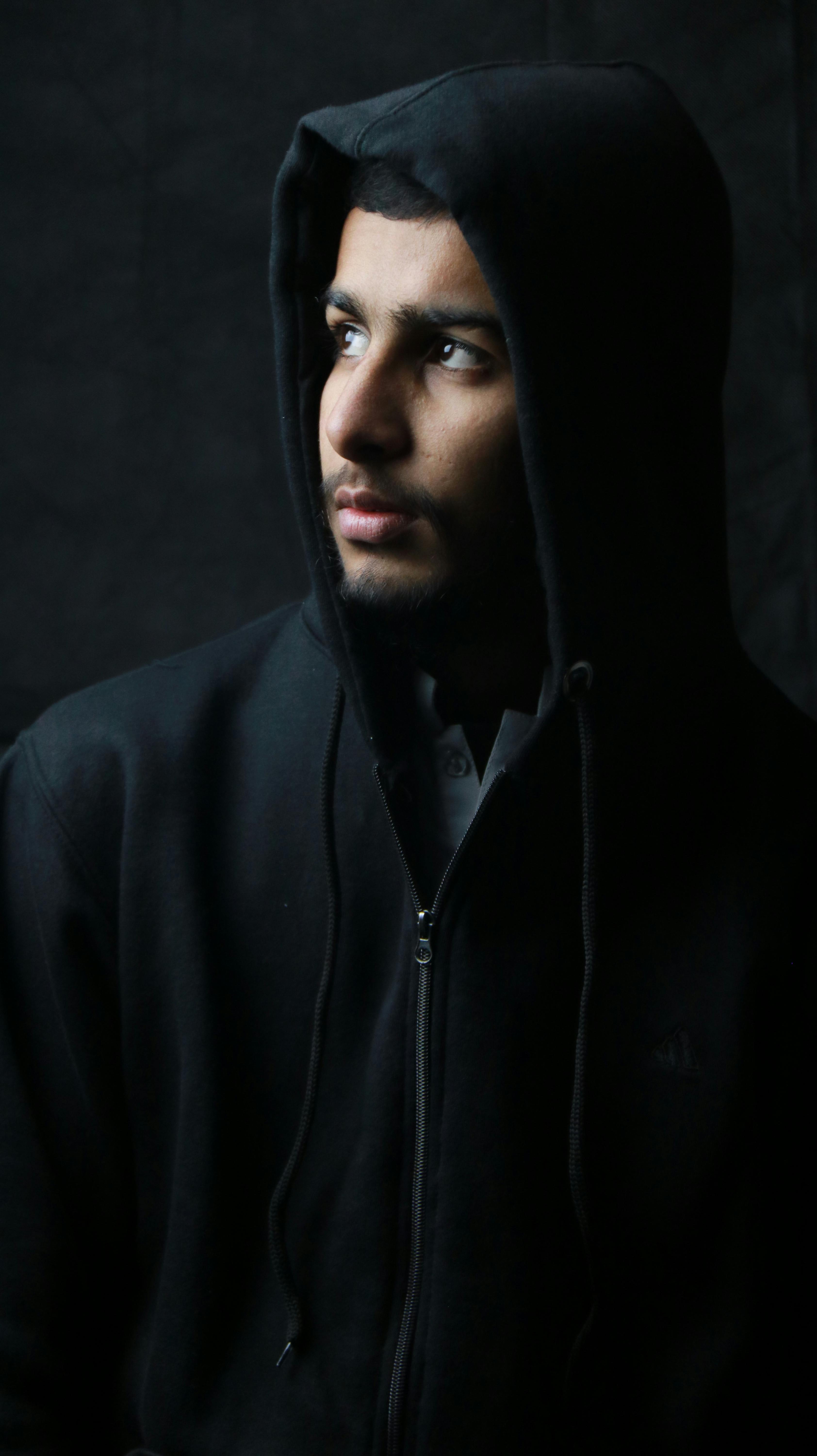 热门上传内容 11个图片和视频，由Umer Awan PK收藏