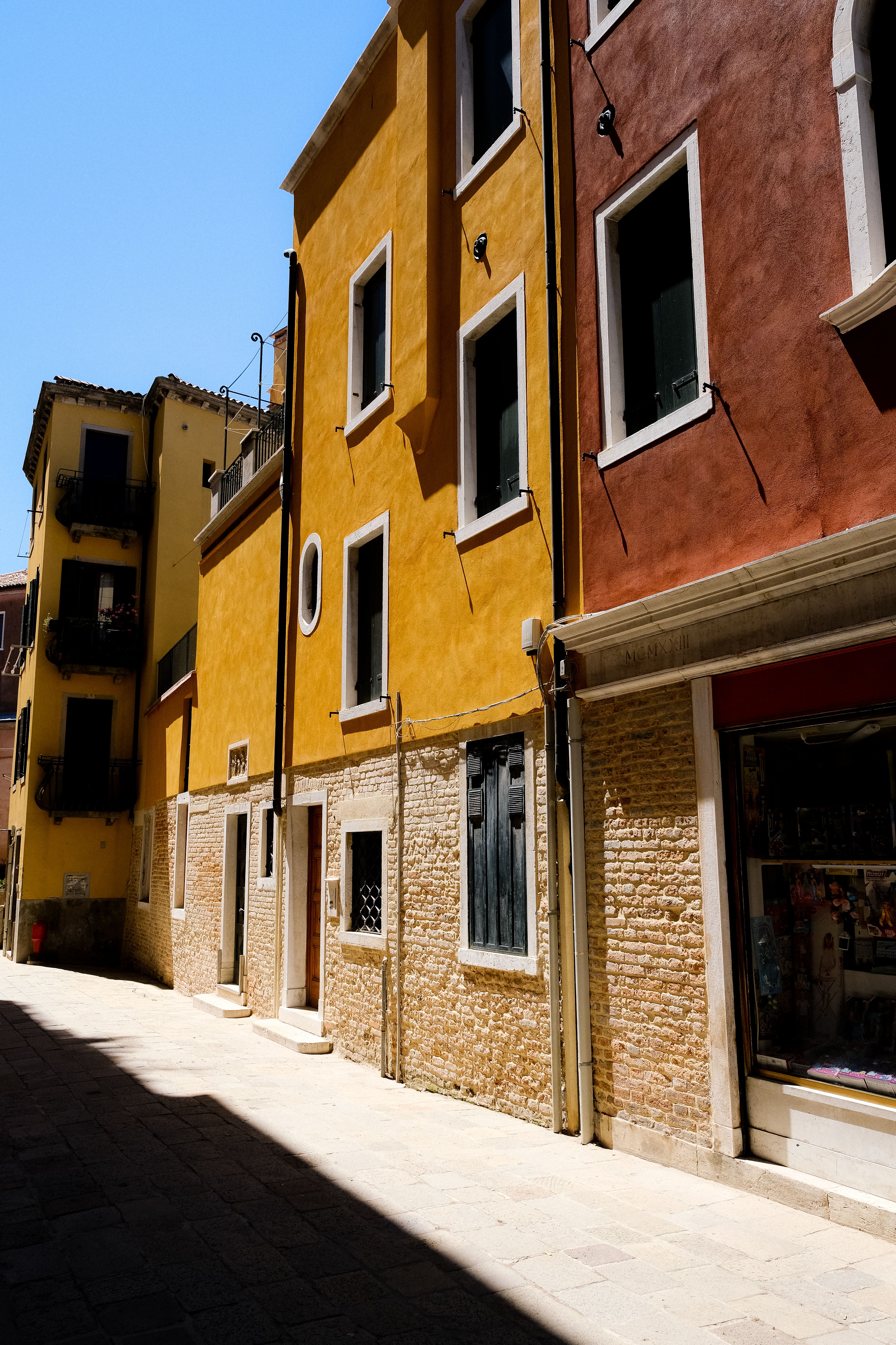Buildings in a Town · Free Stock Photo