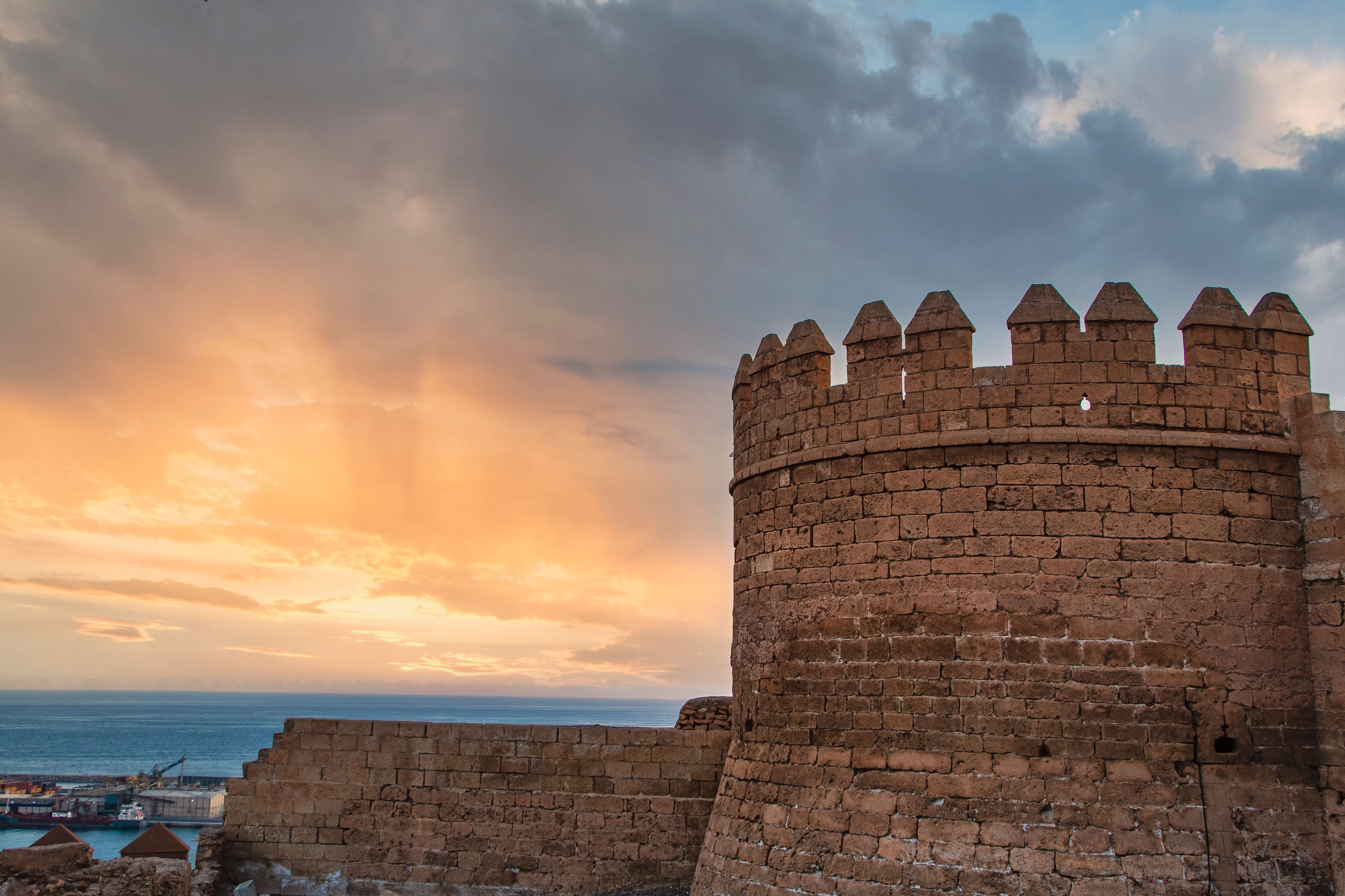 Clouds over Castle Tower at Sunset · Free Stock Photo