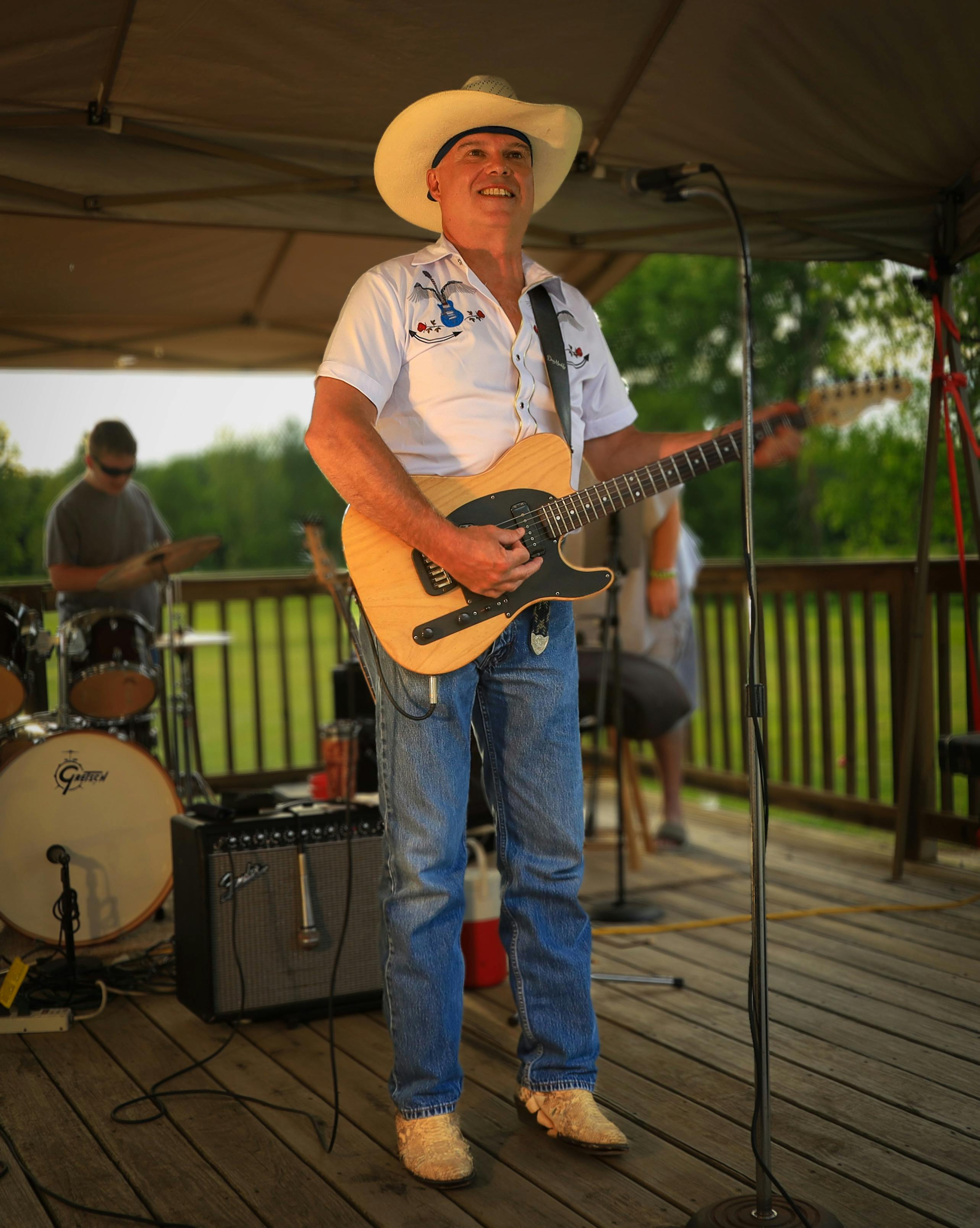 Western Instruments With Stage Photos, Download The BEST Free Western ...