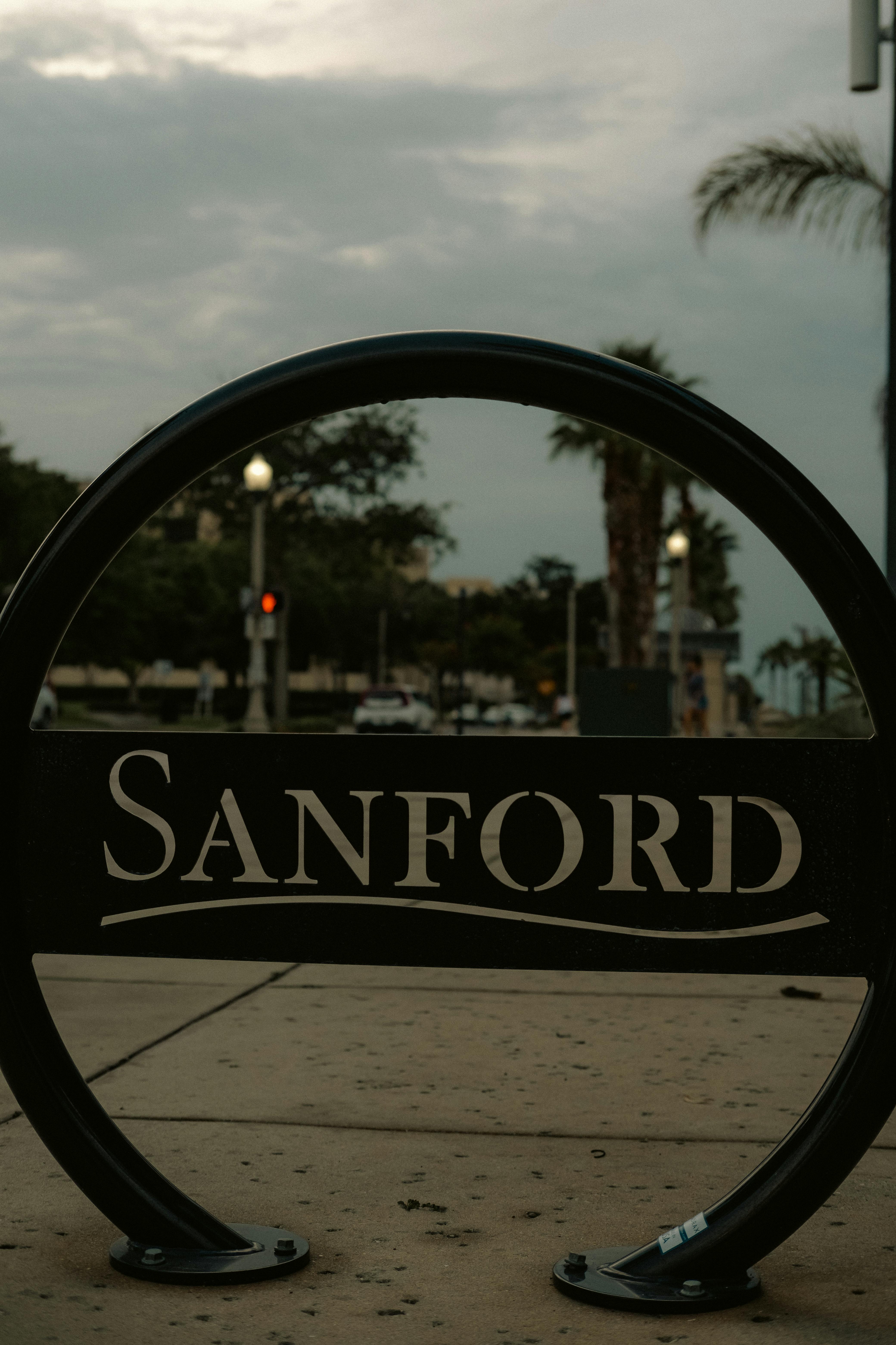 Stanford Sign on a Pavement, Stanford, California, USA · Free Stock Photo