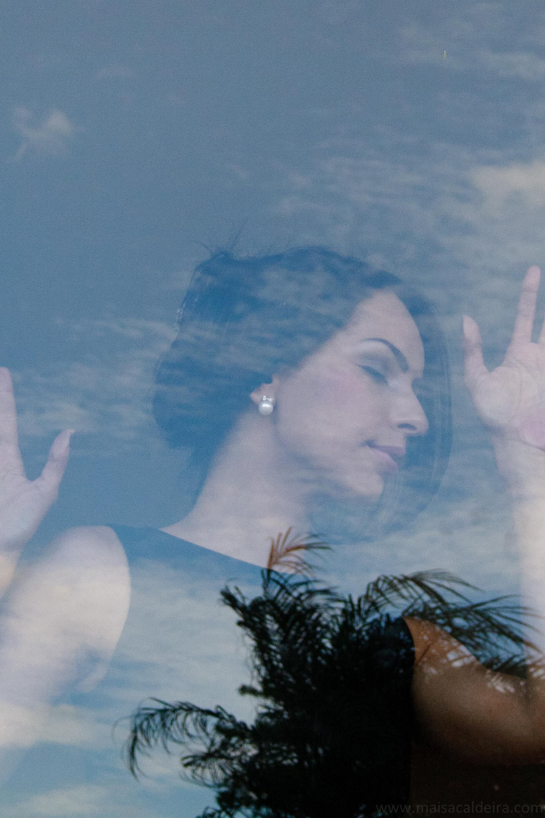 Smudgy Condensation on a Window · Free Stock Photo