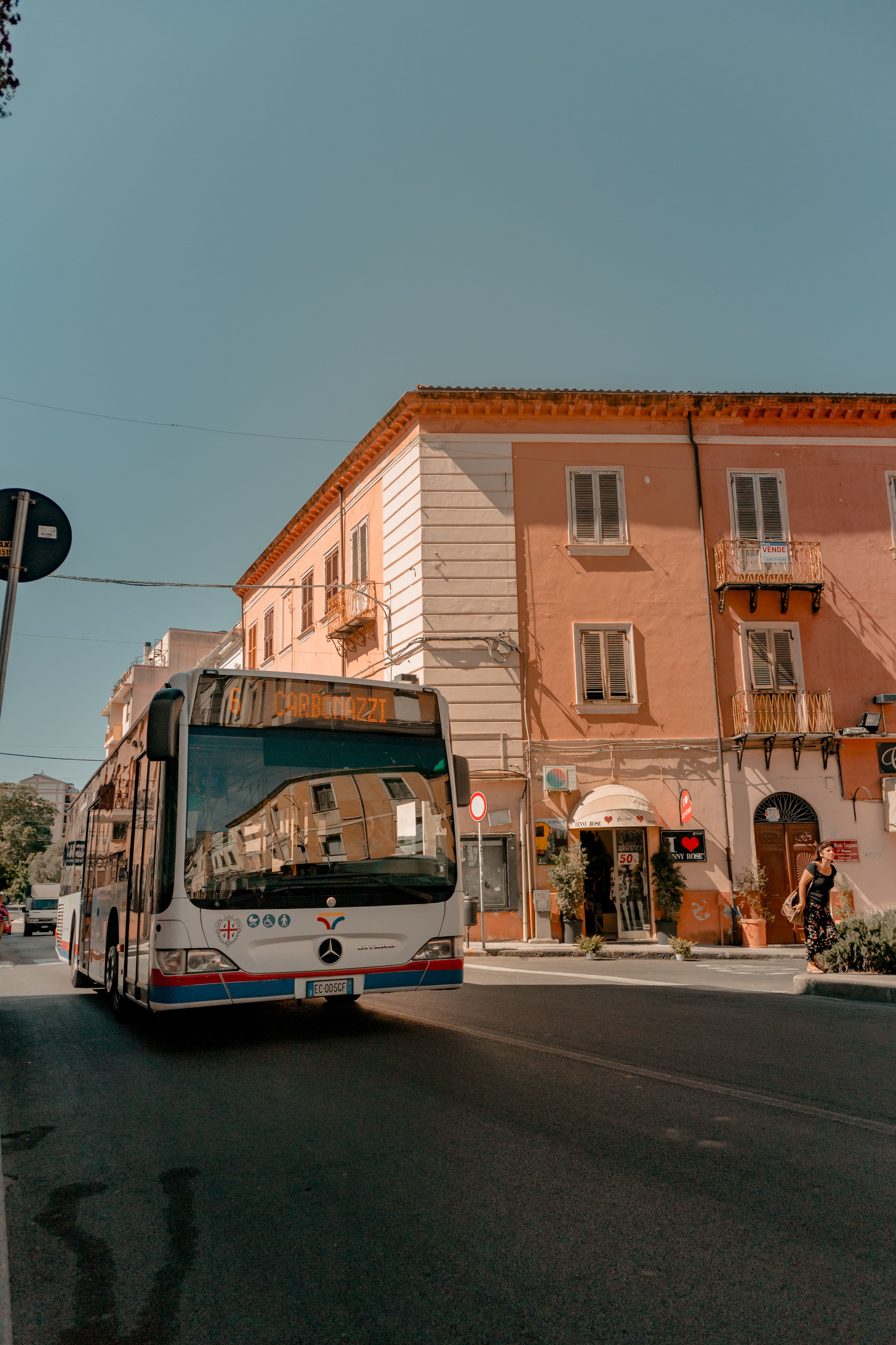 A Bus on a City Street · Free Stock Photo
