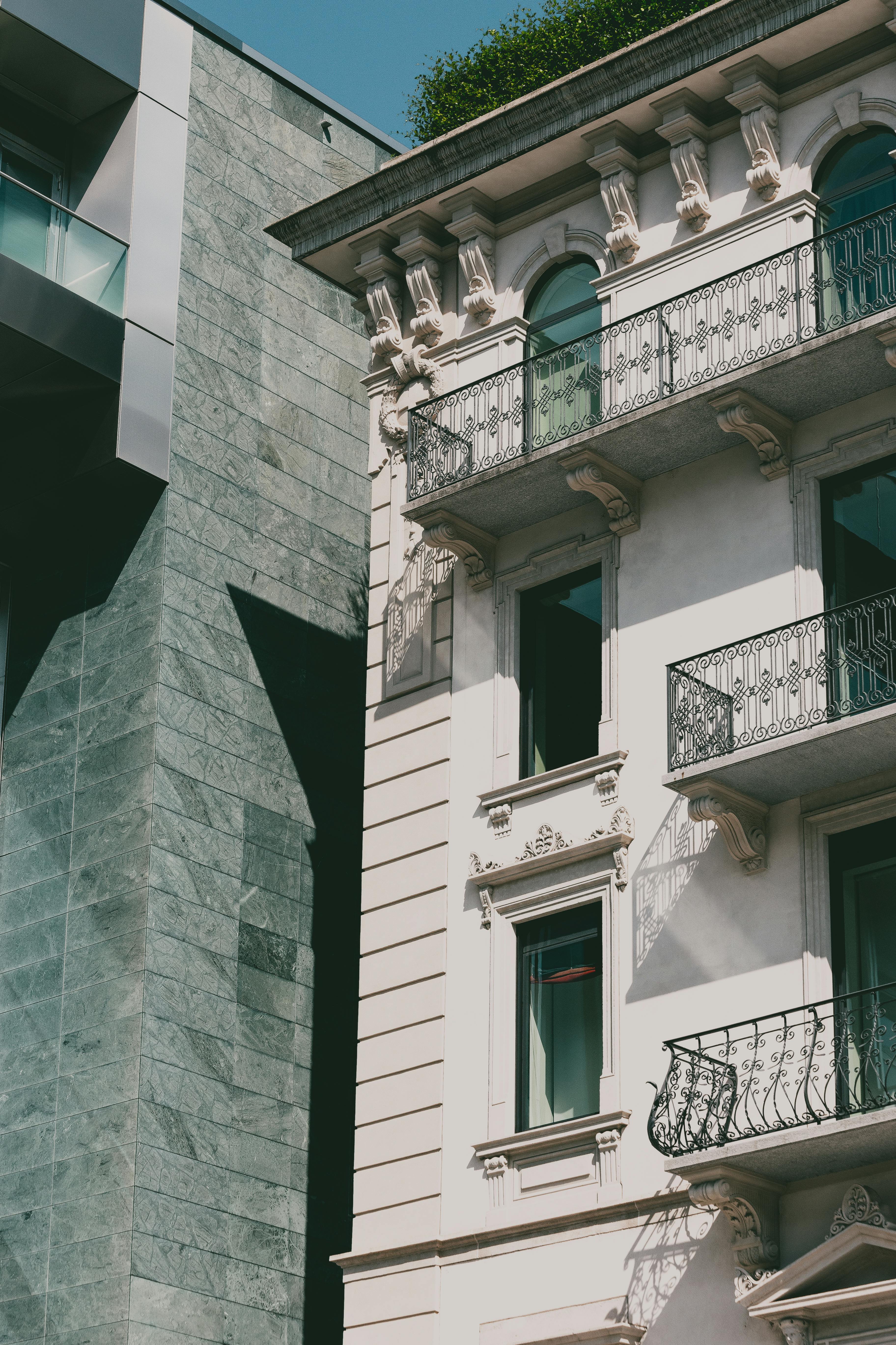 Glass Windows of a House · Free Stock Photo