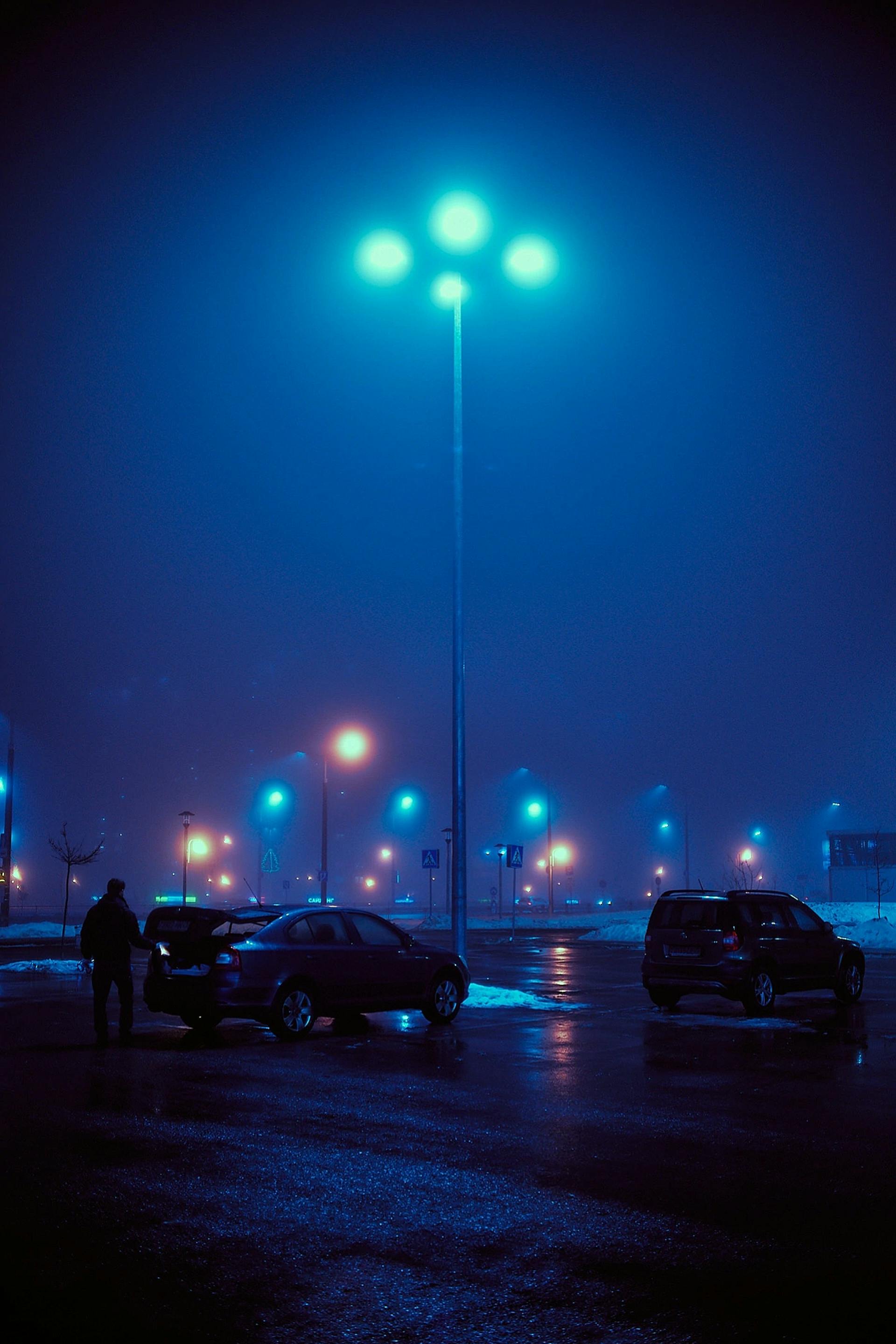 Cars on the Street near Street Lights during Nighttime · Free Stock Photo