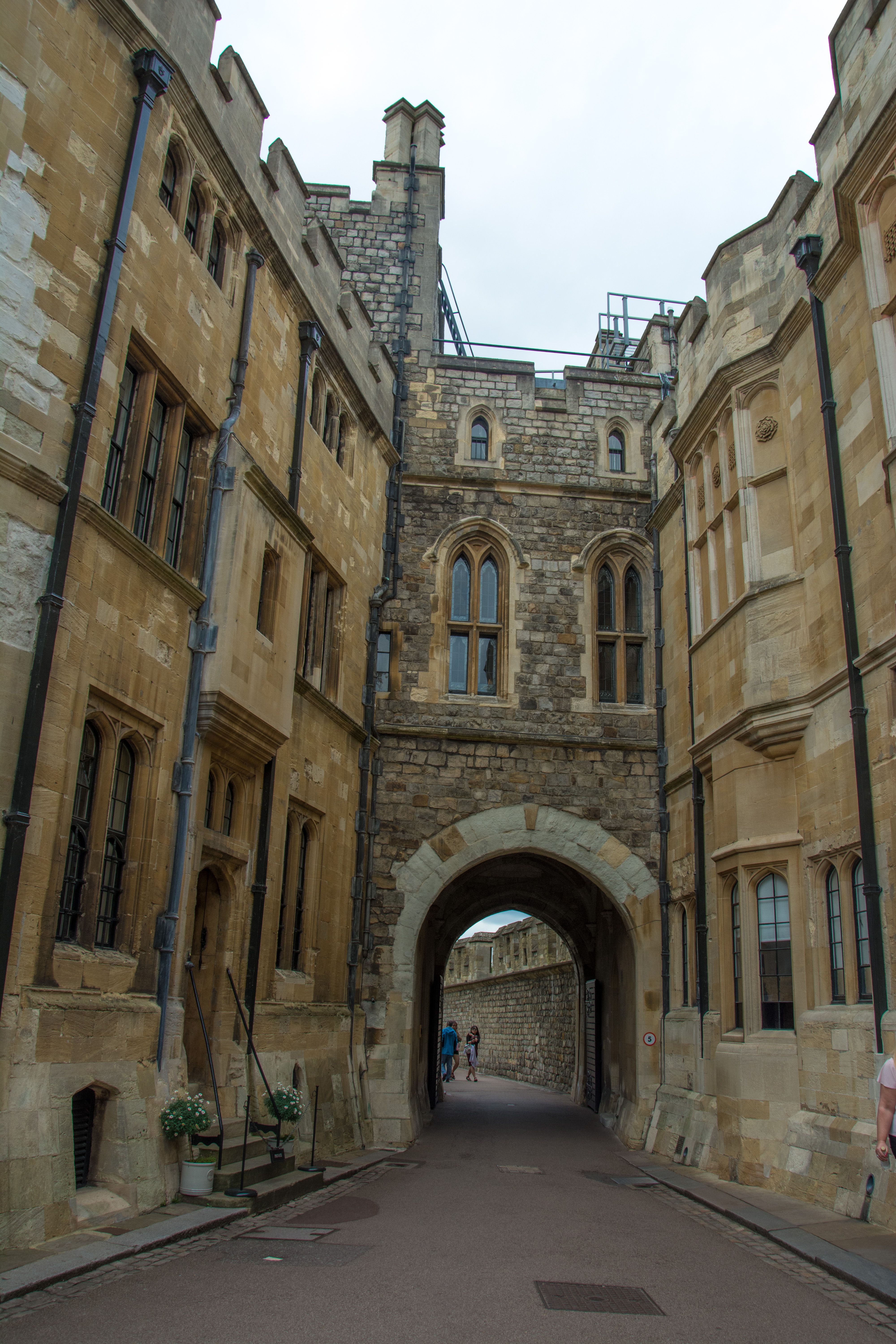 Arch and Historical Buildings · Free Stock Photo