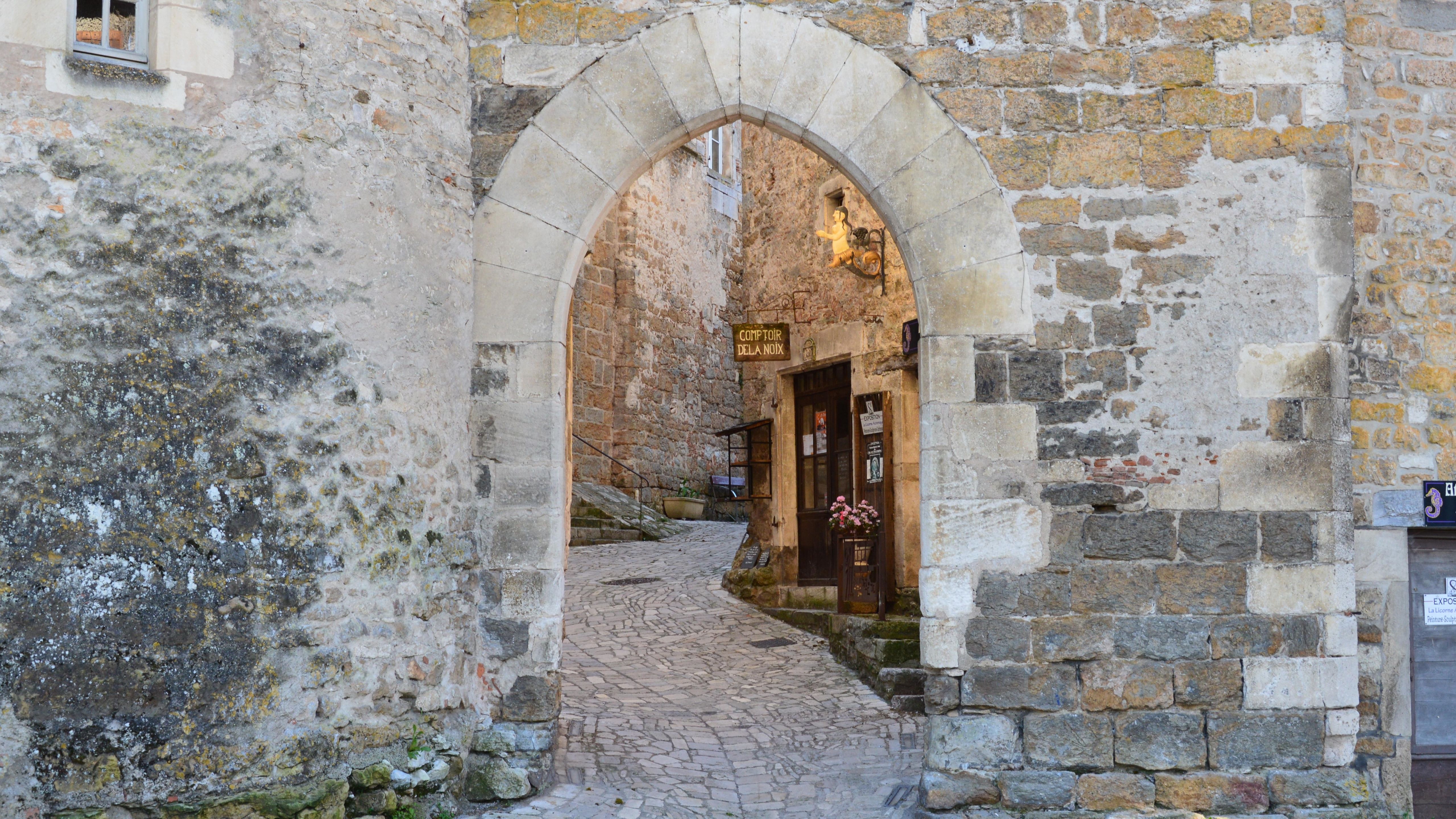 Medieval Quarter Photos, Download The BEST Free Medieval Quarter Stock ...