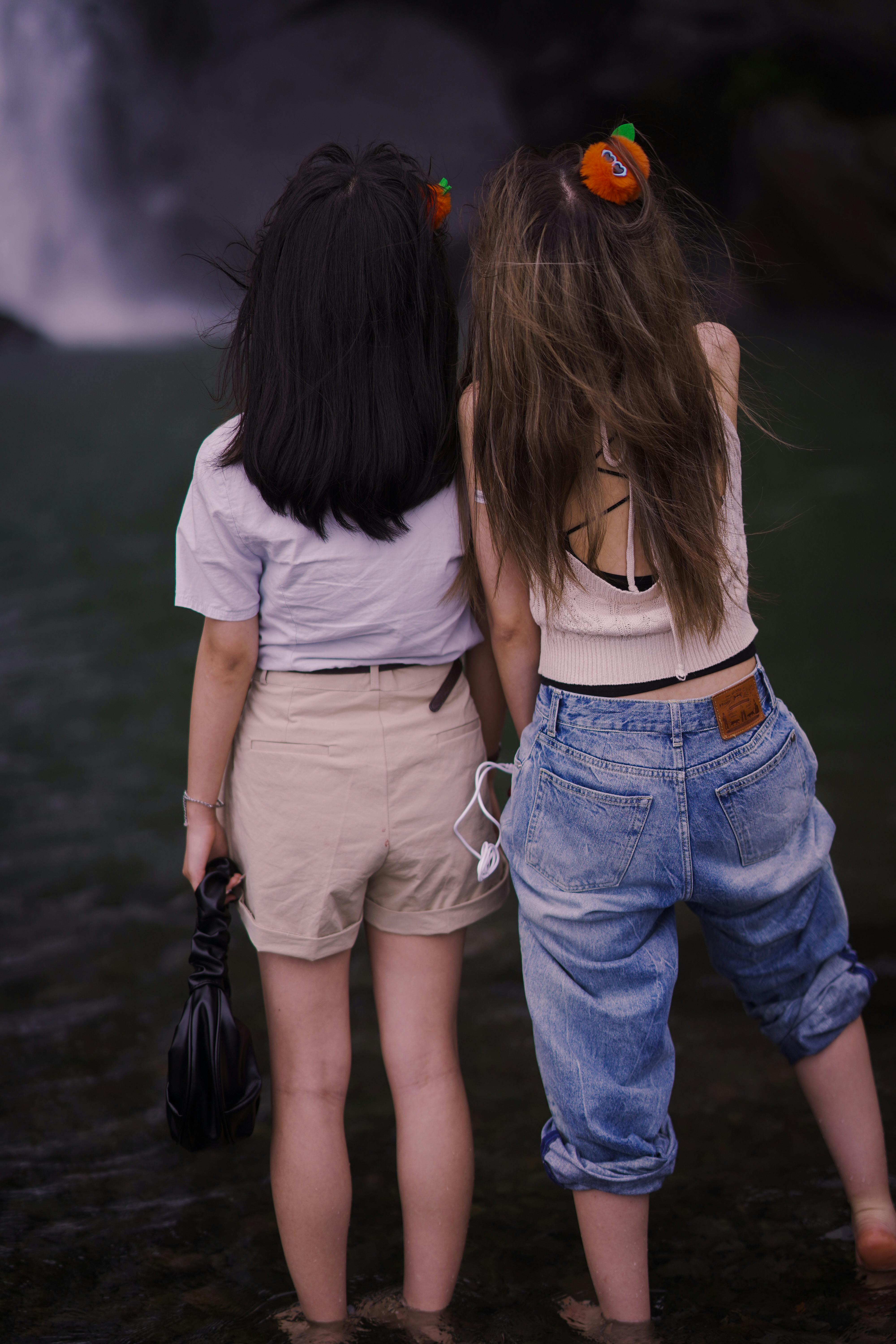 Back View of Girls Together · Free Stock Photo