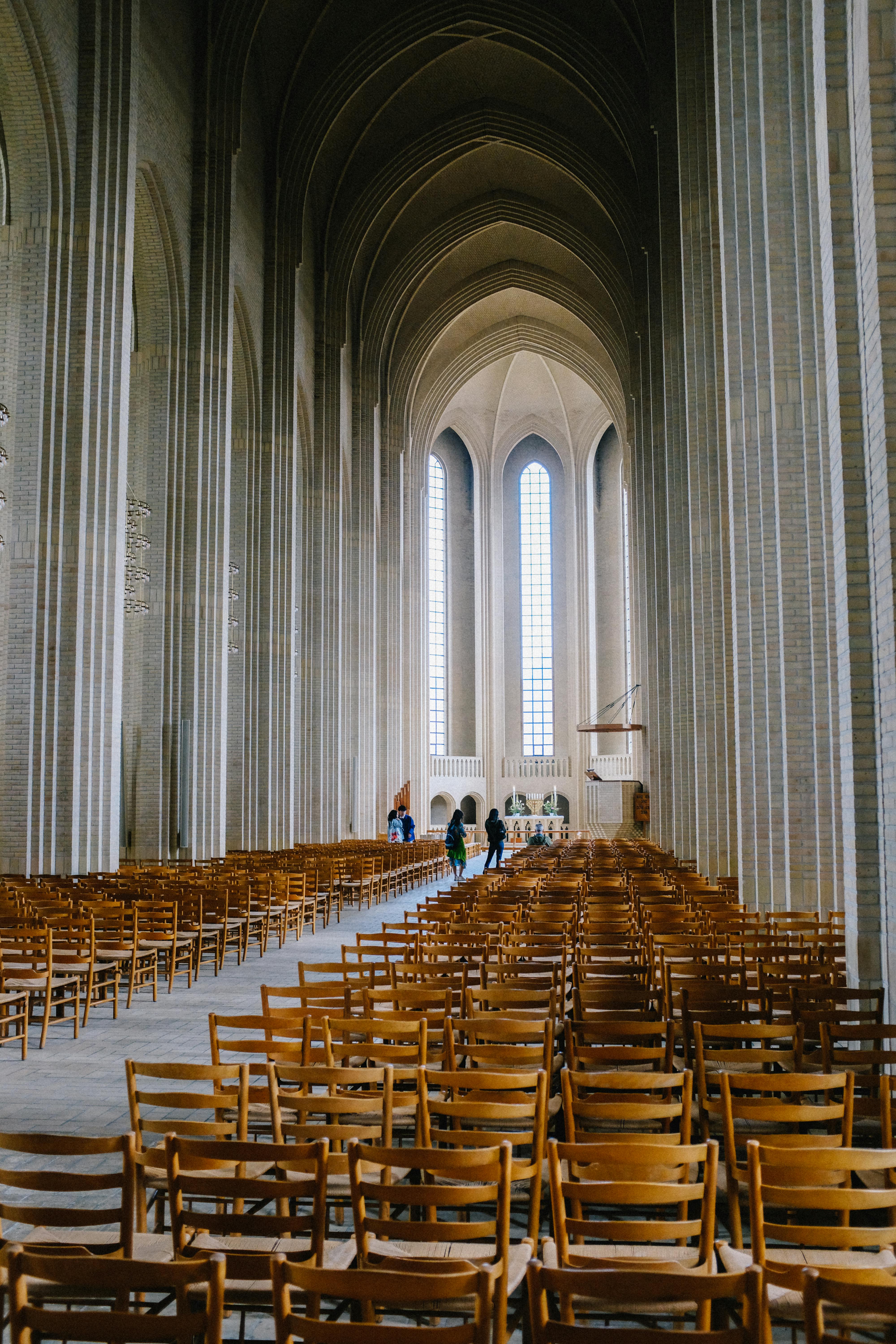 Rows of Chairs in a Cathedral · Free Stock Photo