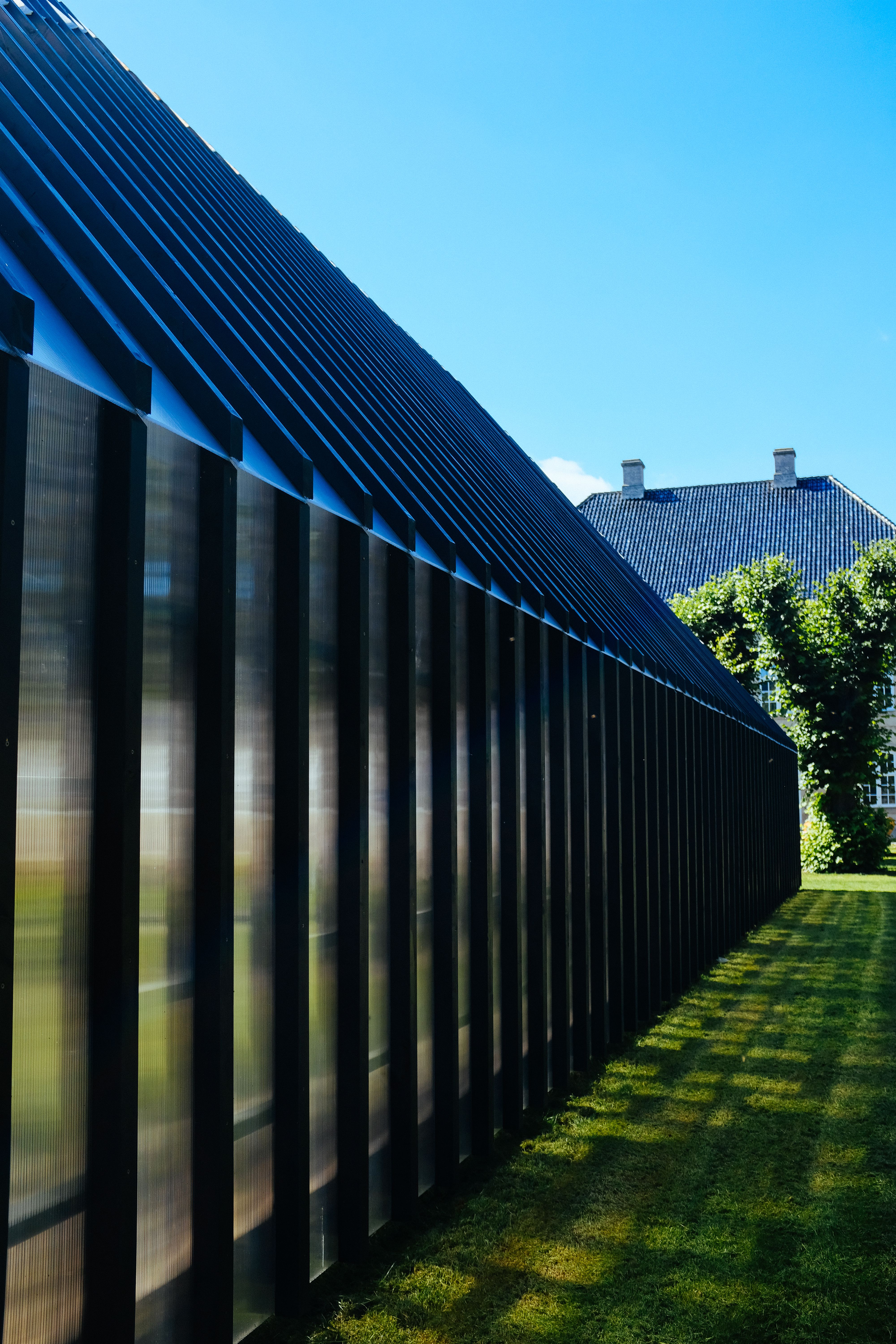 Wall of a Modern Building · Free Stock Photo