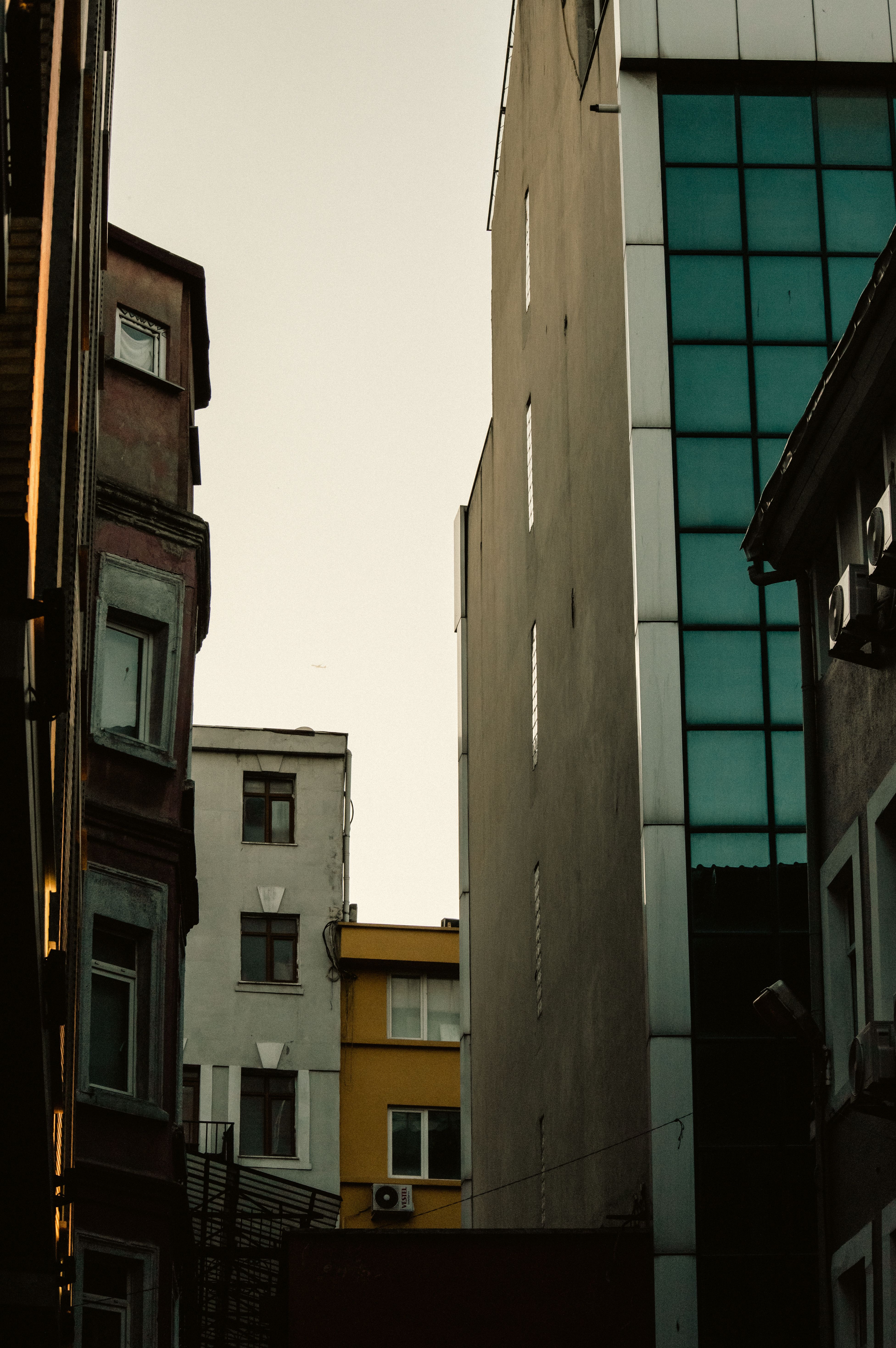 Photo of Alley Between Buildings · Free Stock Photo