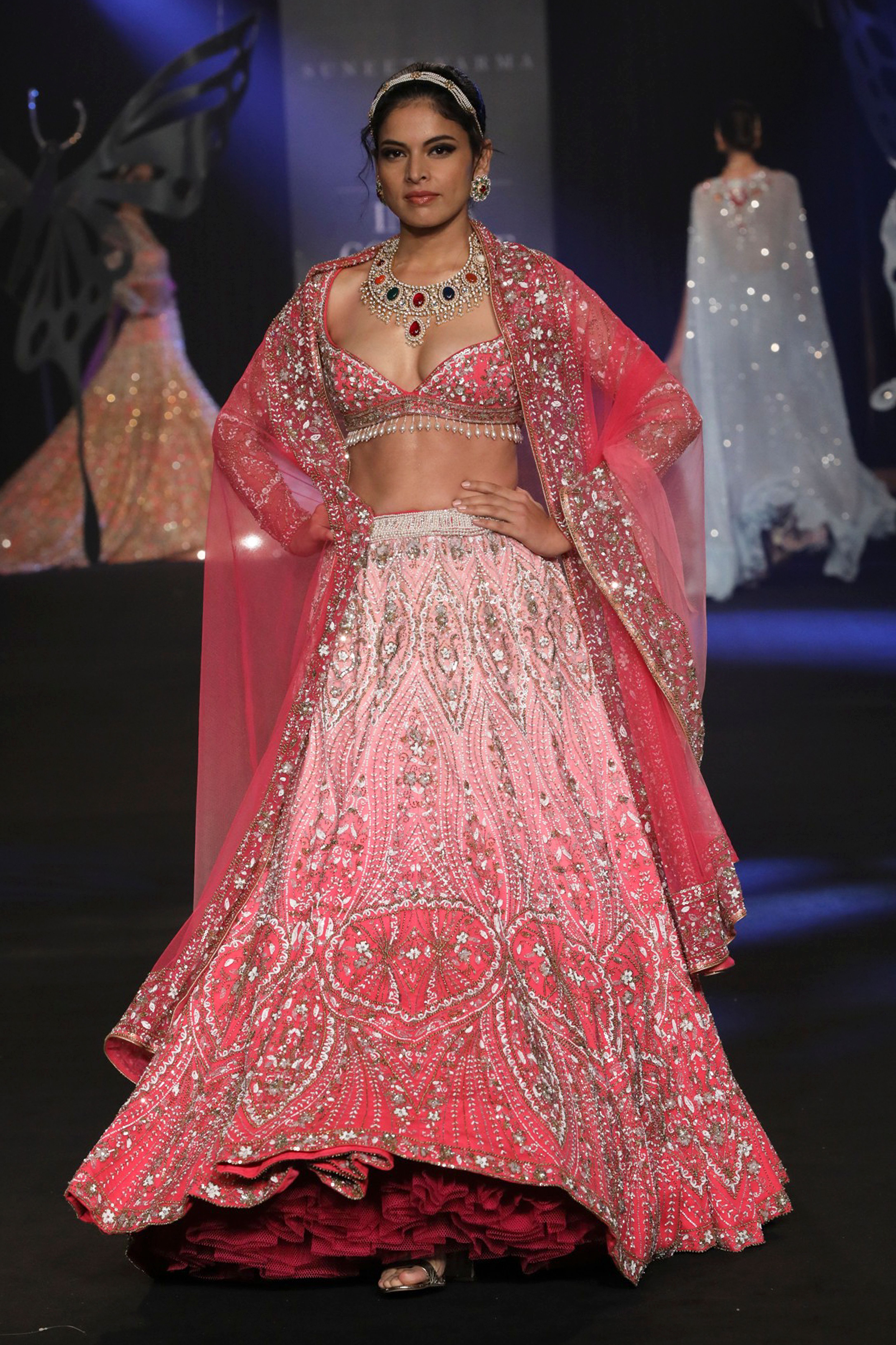 Model Wearing a Pink Sari · Free Stock Photo