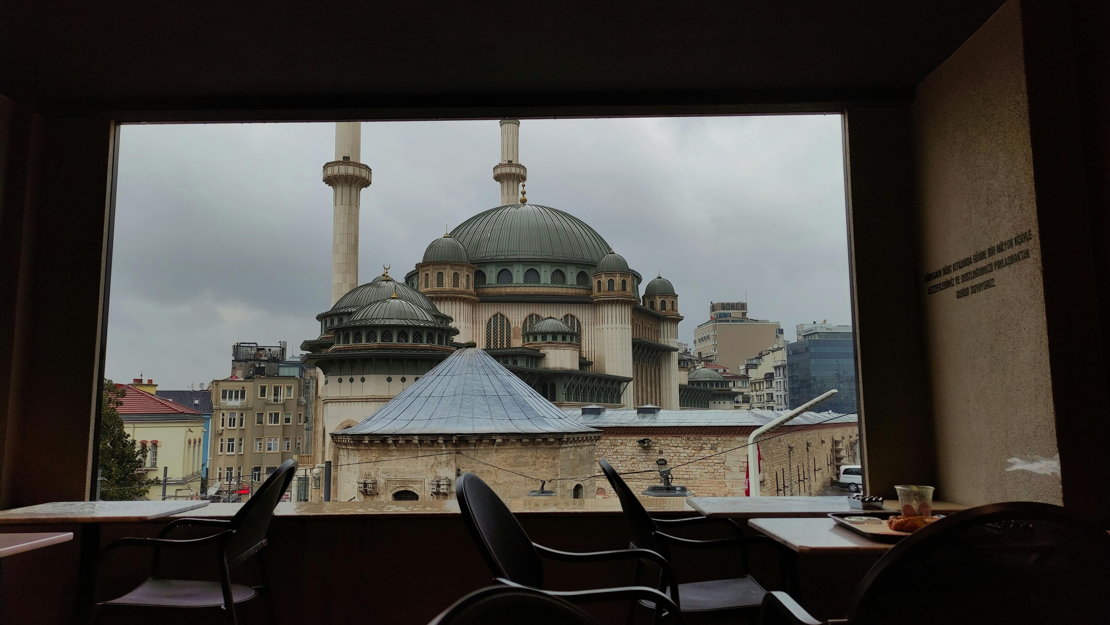 Mosque Seen from Restaurant Window · Free Stock Photo