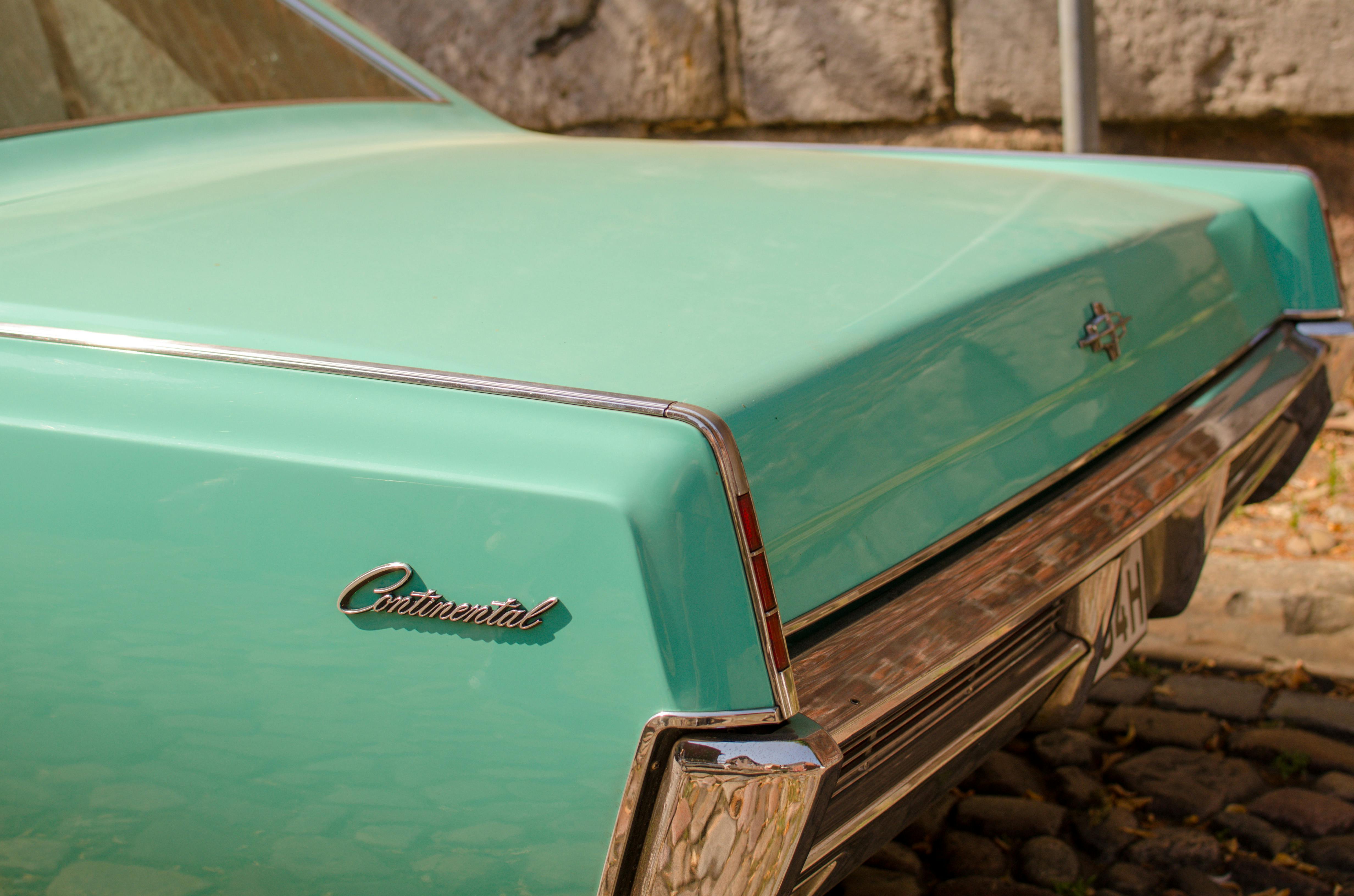 Photo of a Vehicle's Trunk · Free Stock Photo