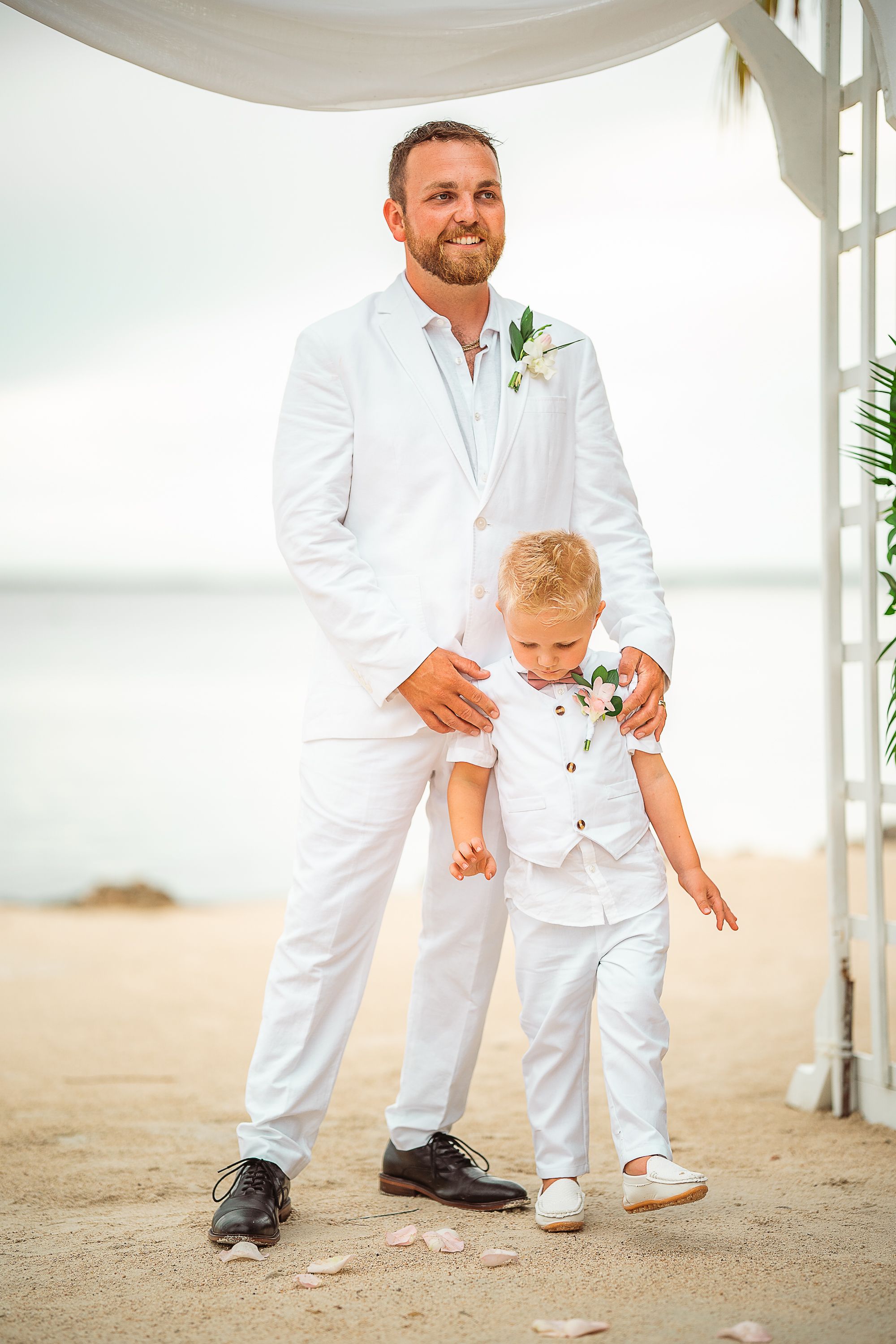 Waiting Happy Photos, Download The BEST Free Waiting Happy Stock Photos ...