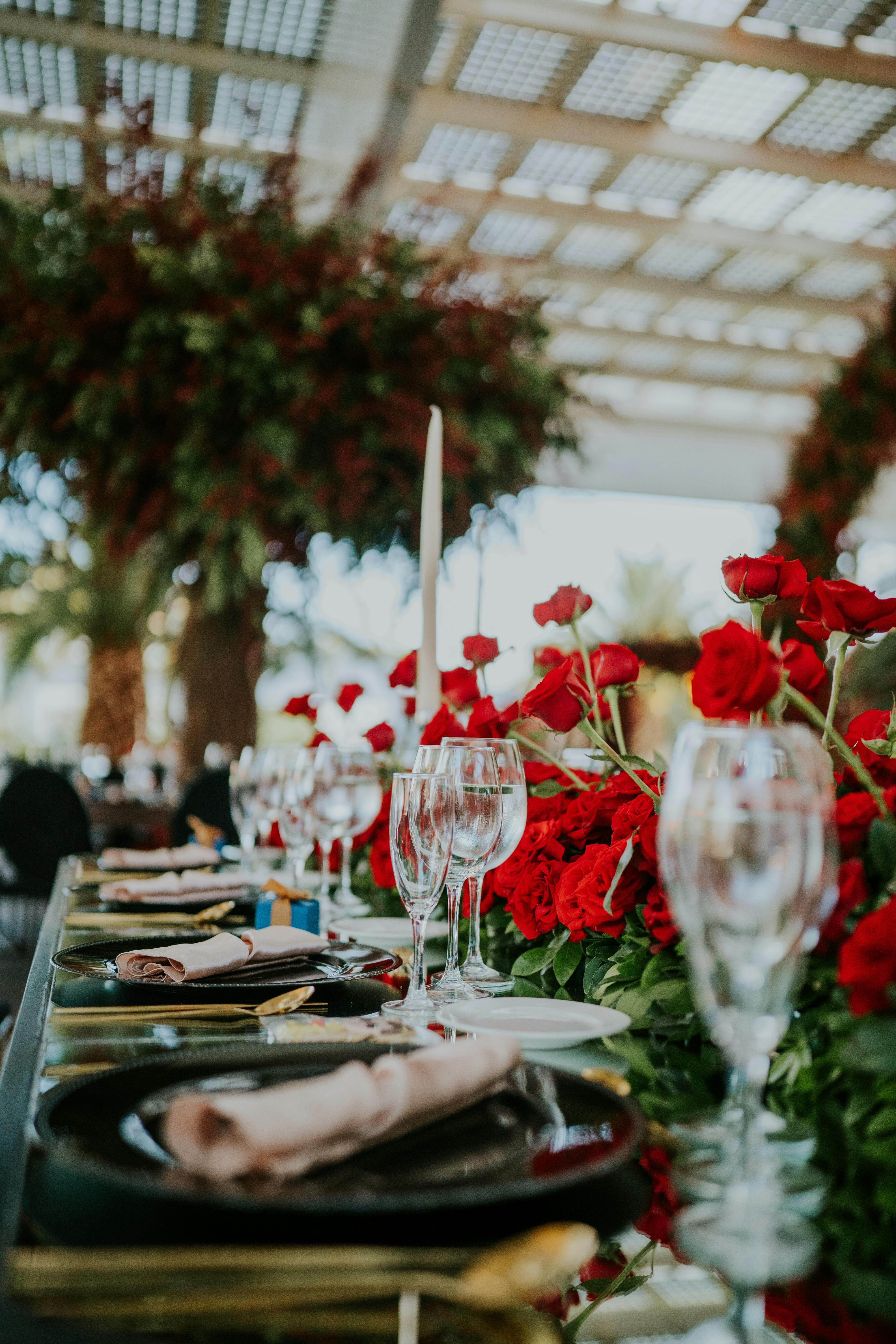 A Table Setup with Red Roses · Free Stock Photo