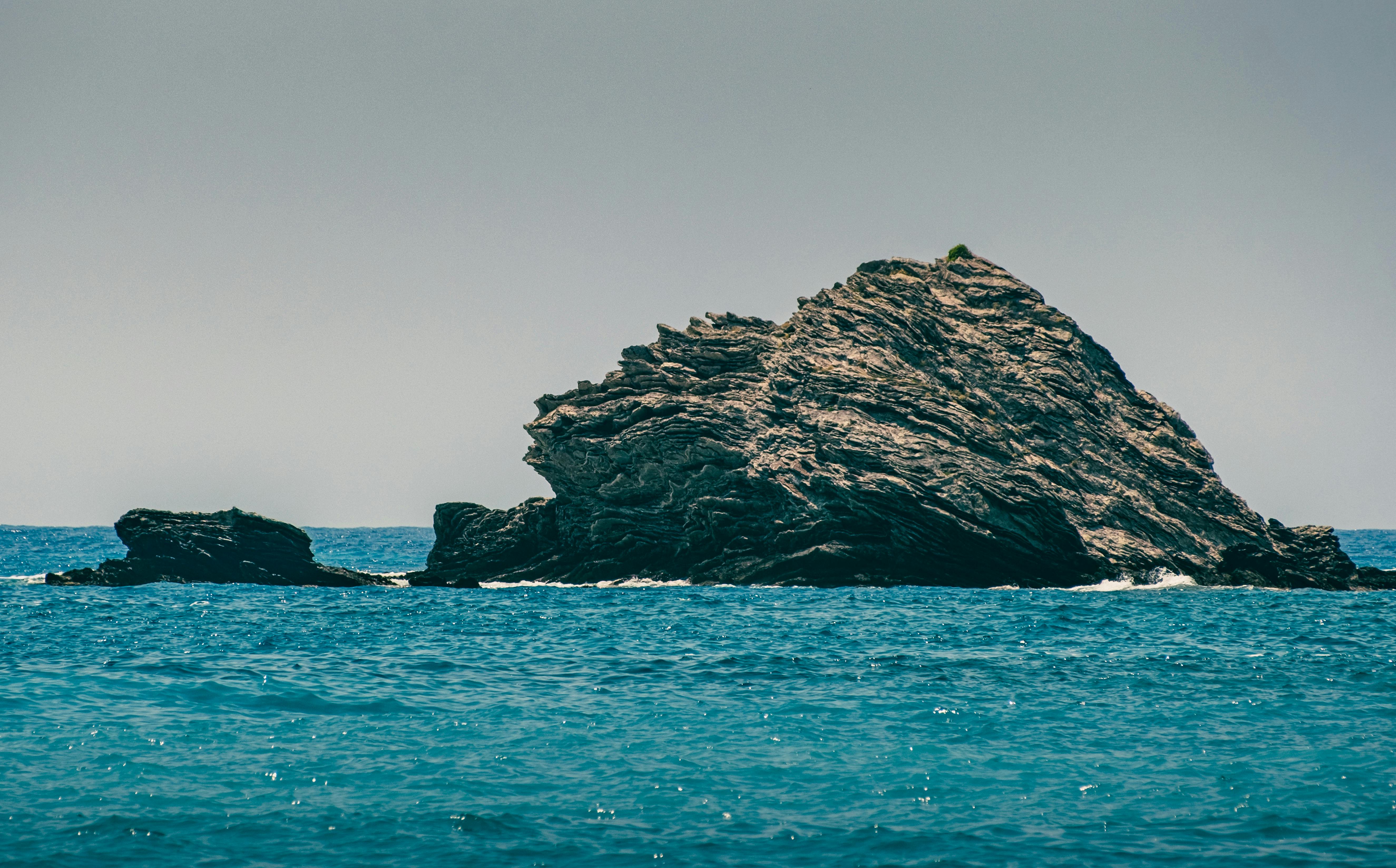 Rock on Sea · Free Stock Photo