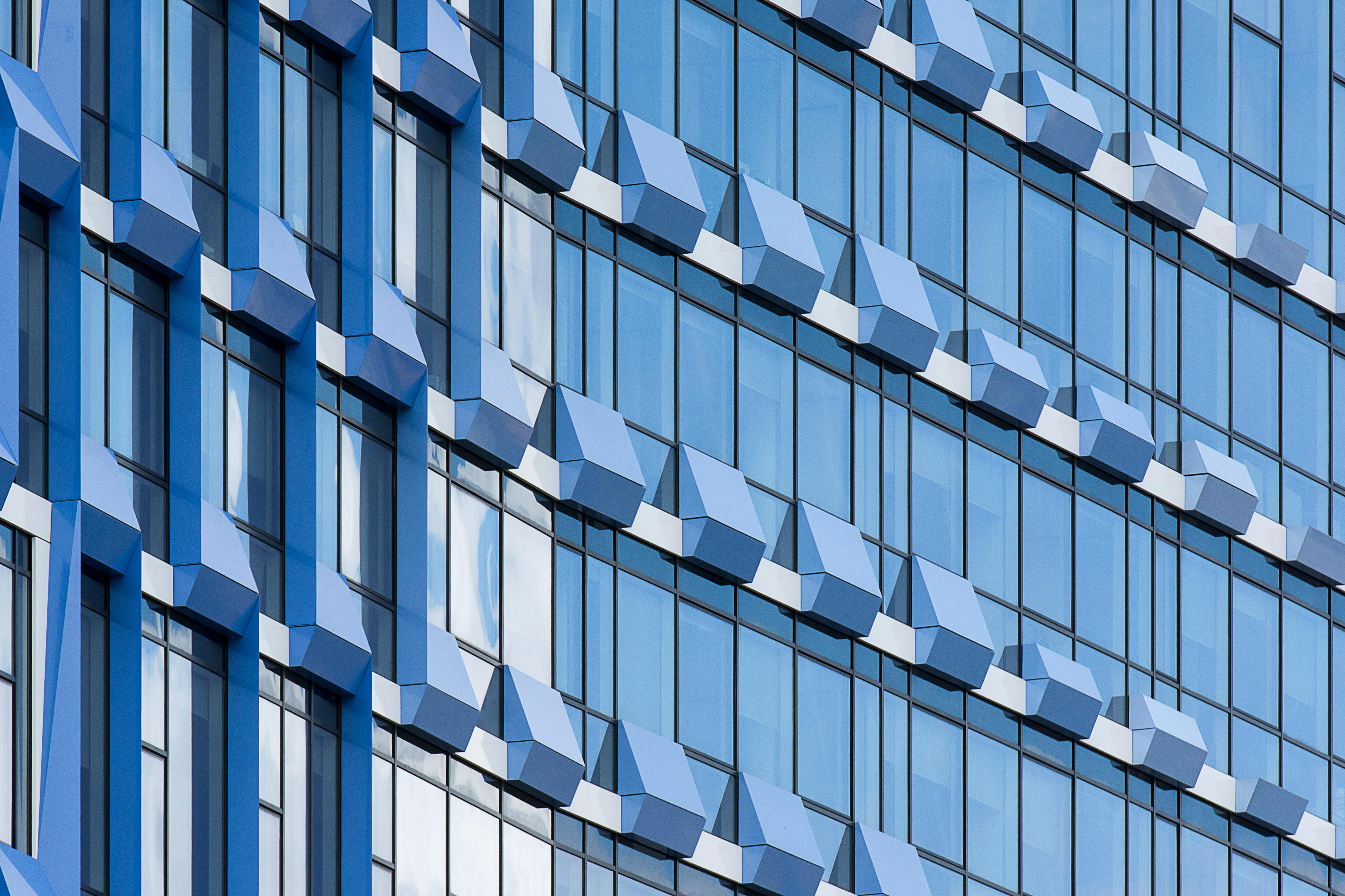 White Building · Free Stock Photo