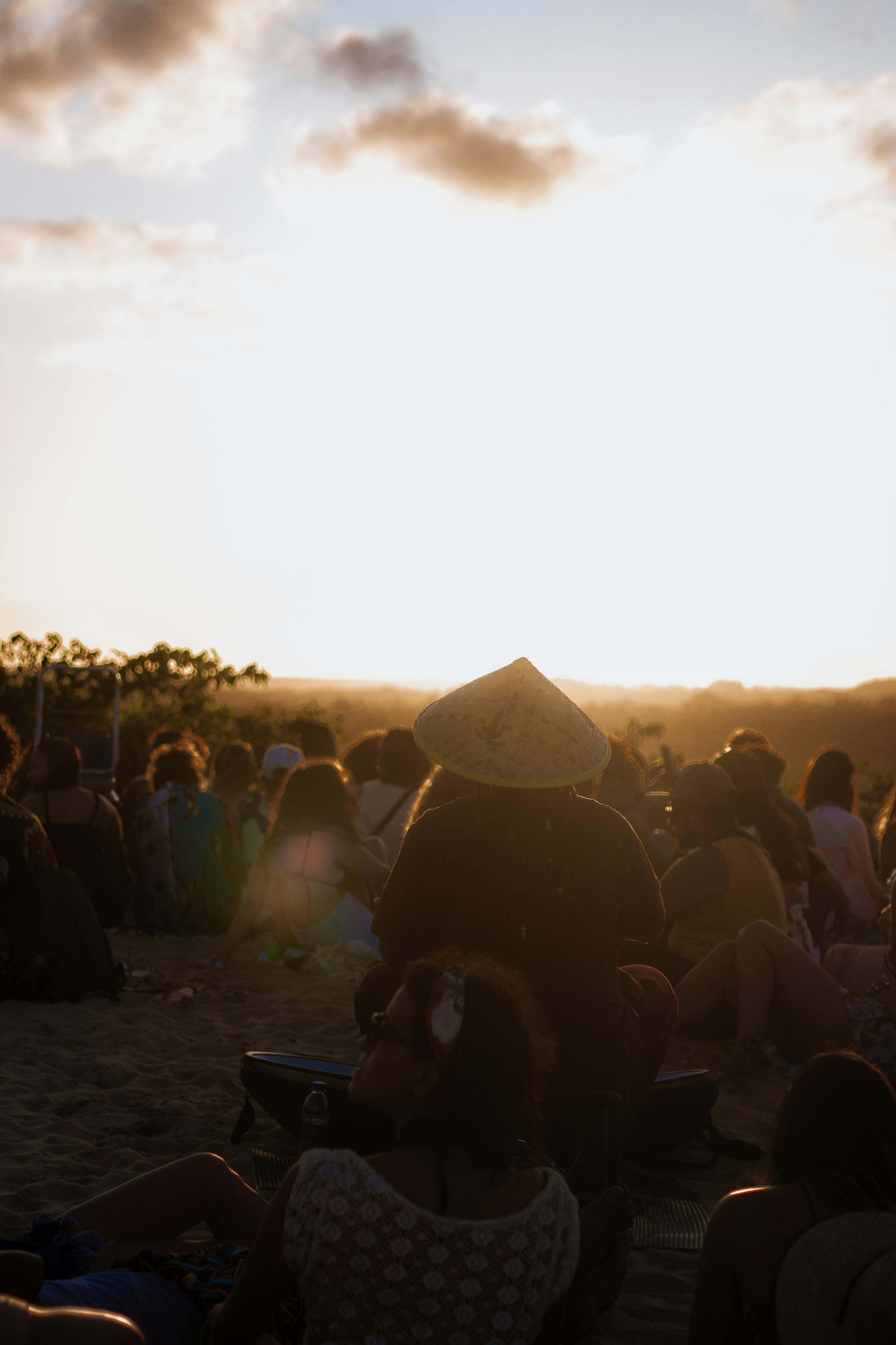 Theater Crowd Photos, Download Free Theater Crowd Stock Photos & HD Images
