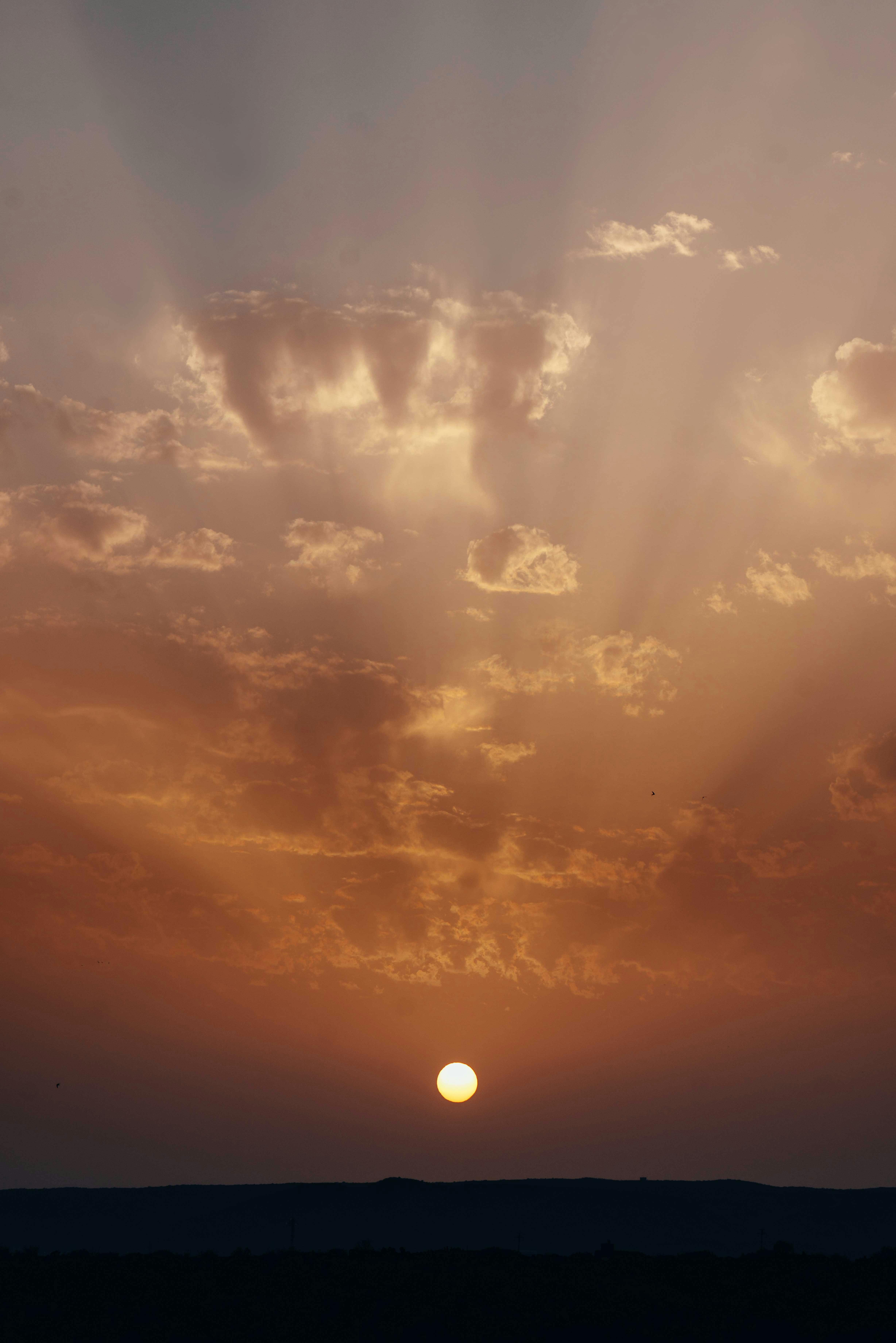 Beautiful Sunset over the Hills · Free Stock Photo