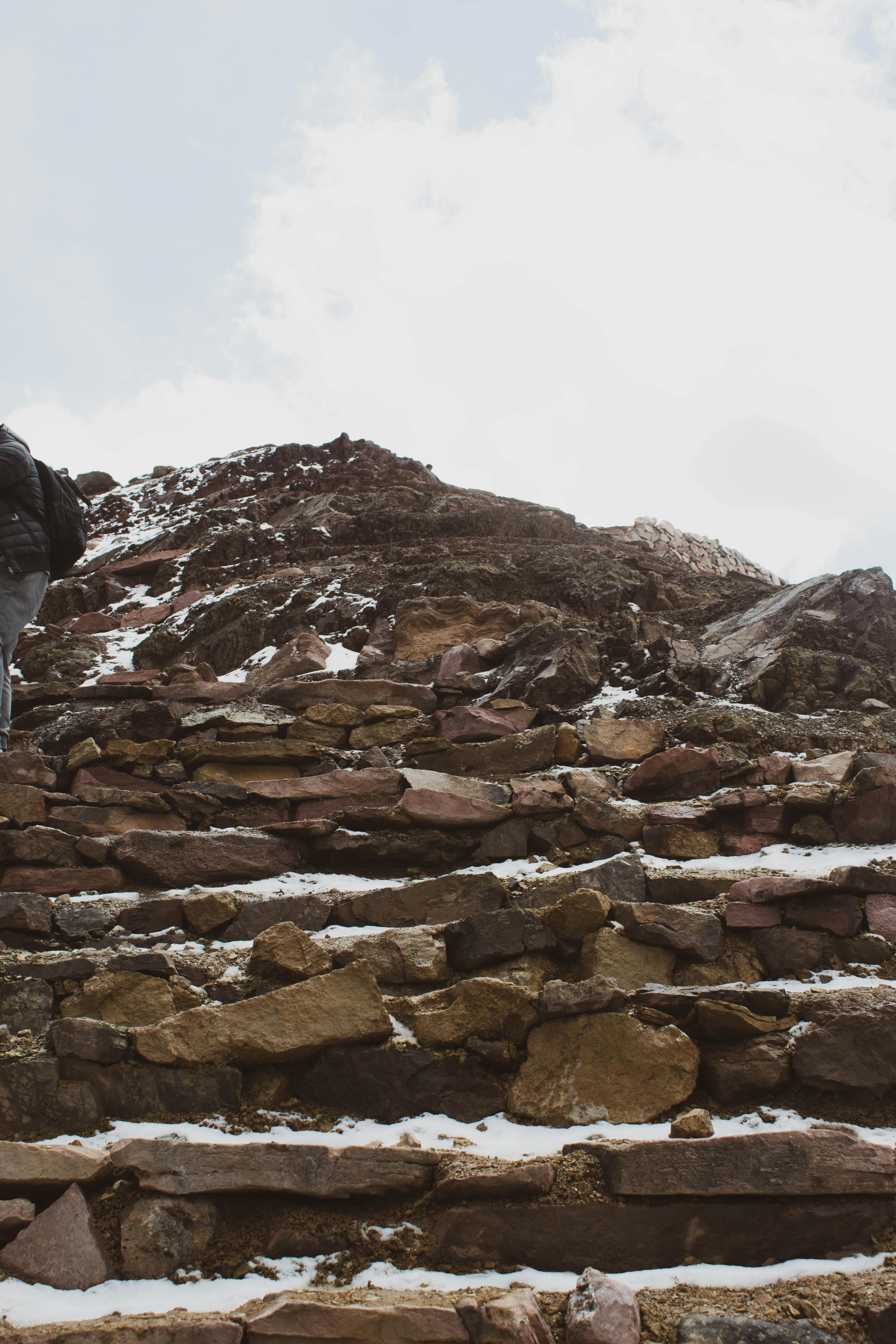 Snow On Rocks Photos, Download The BEST Free Snow On Rocks Stock Photos ...