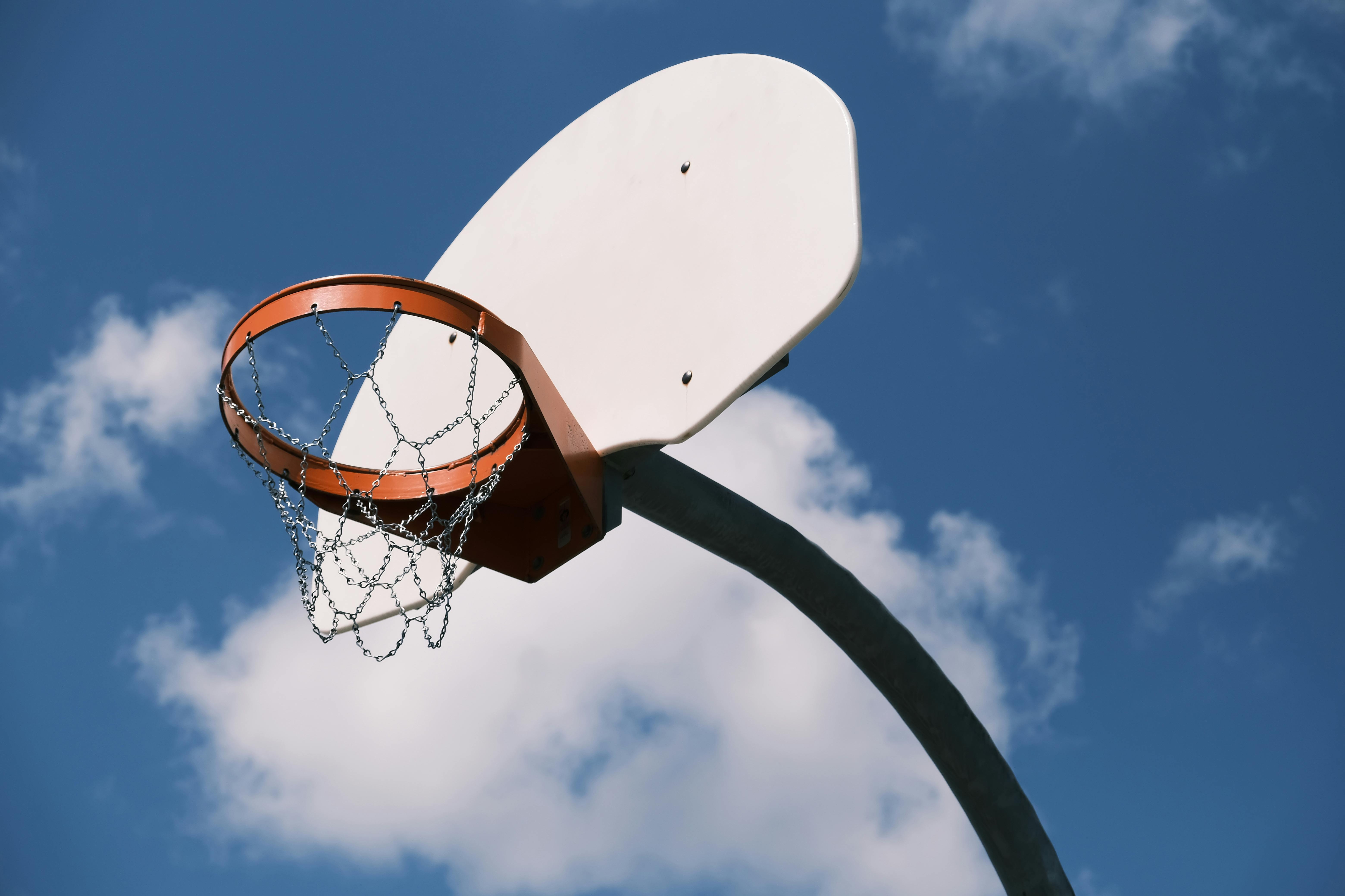 Red Basketball Rim · Free Stock Photo