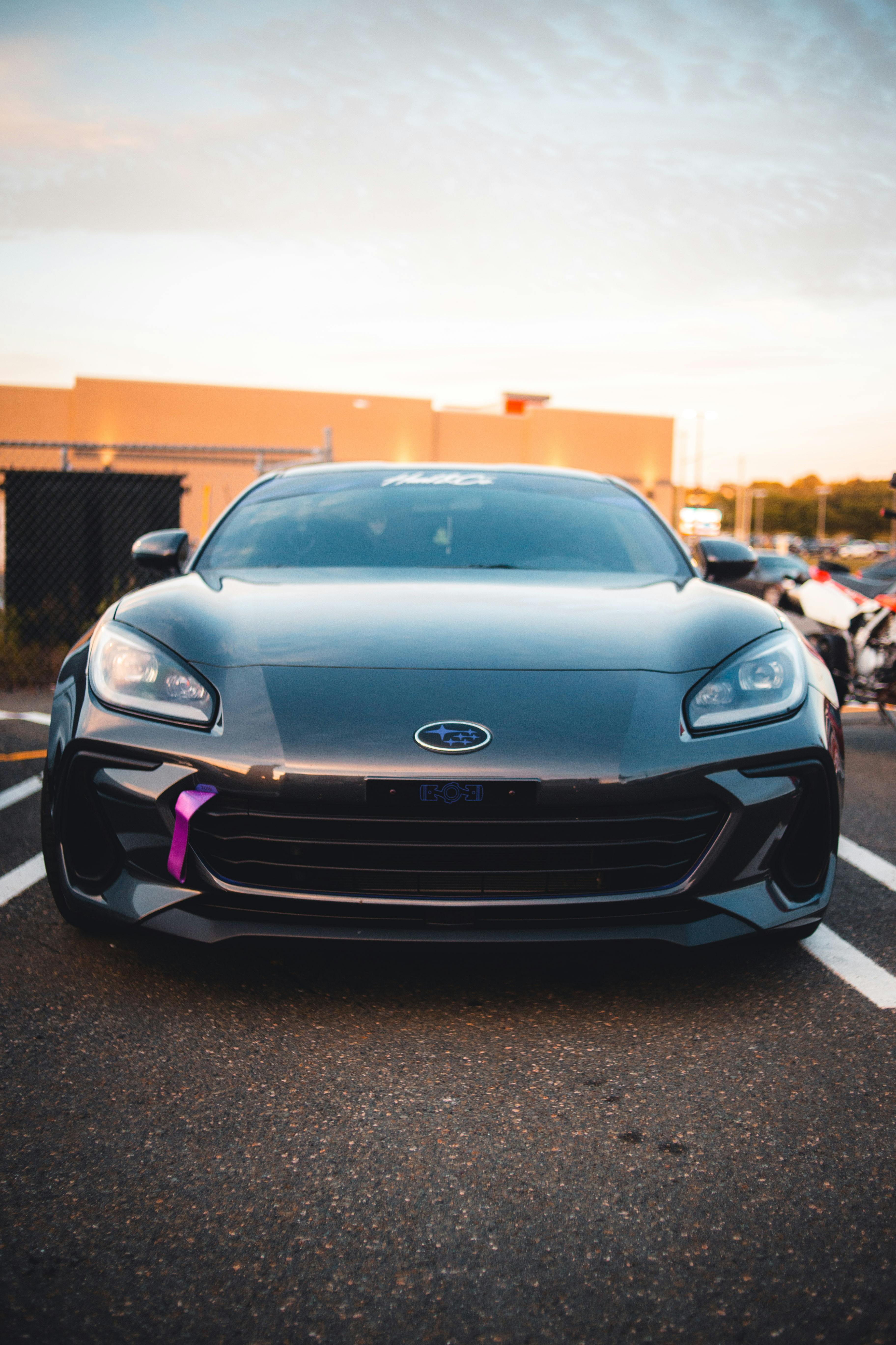 Front End of a Black Sports Car · Free Stock Photo