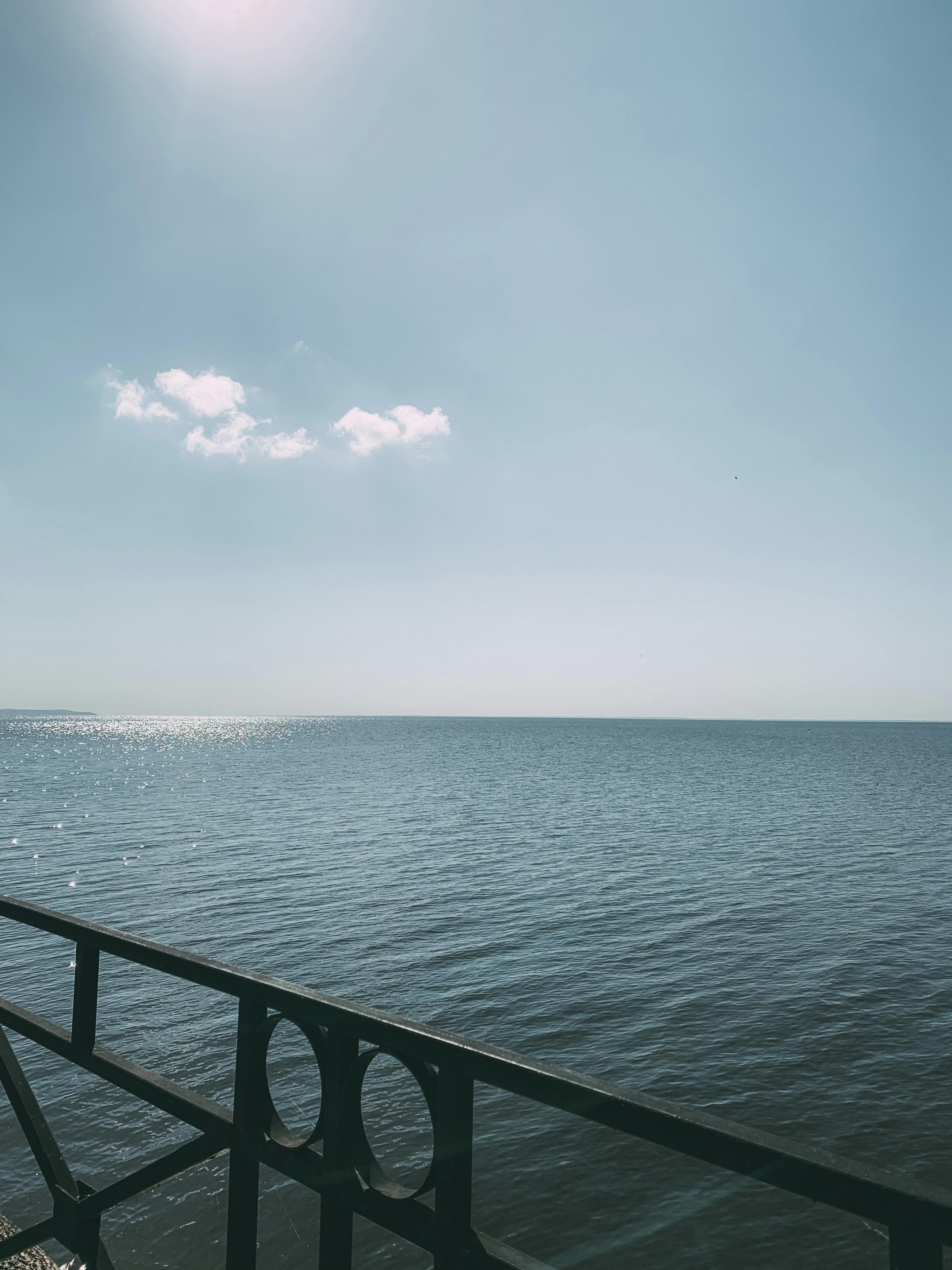 Scenic View of the Horizon · Free Stock Photo