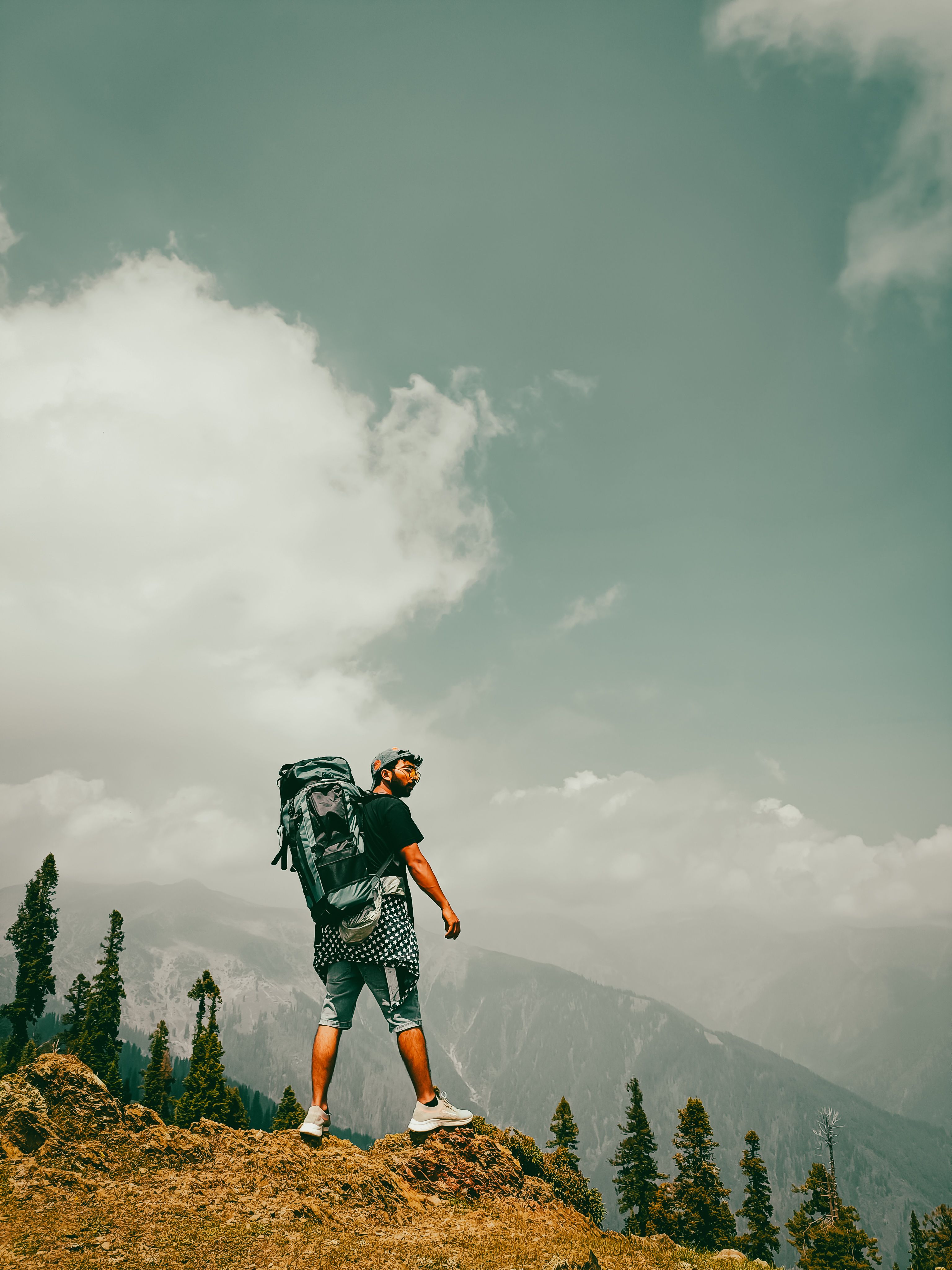 Hiking In Malaysia Photos, Download Free Hiking In Malaysia Stock ...