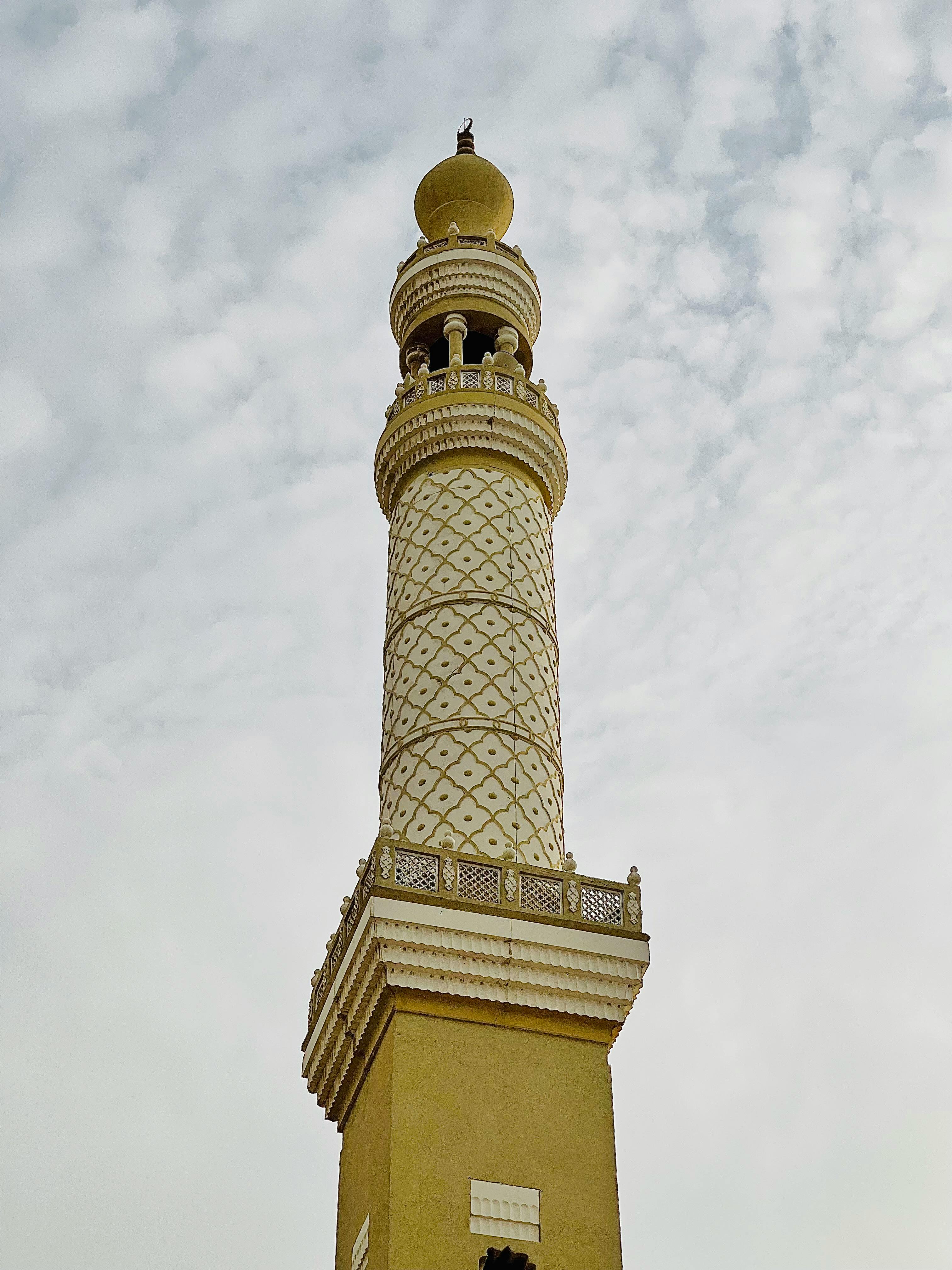 Tower of Islamic Temple · Free Stock Photo