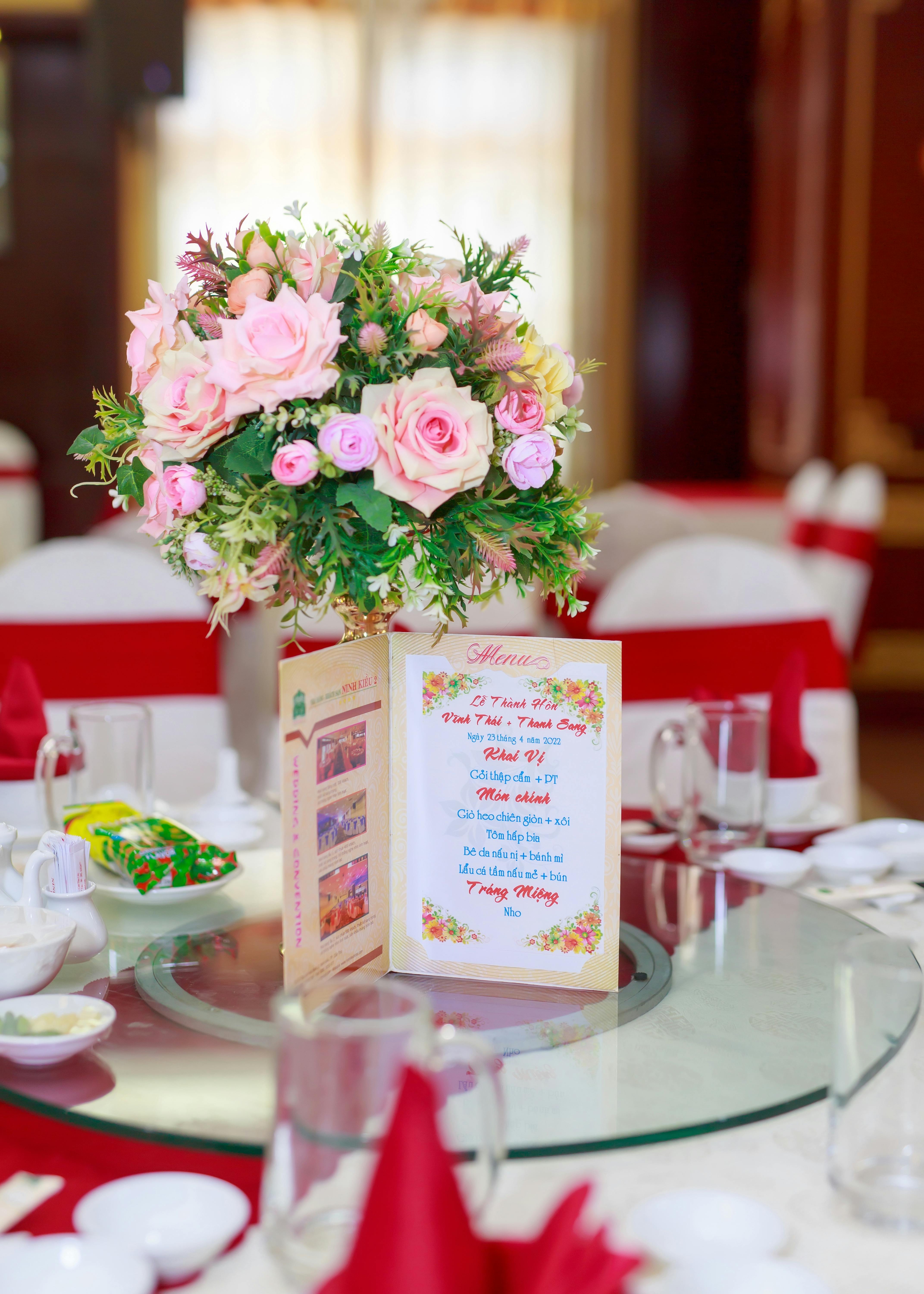 Pink Flowers on the Table · Free Stock Photo