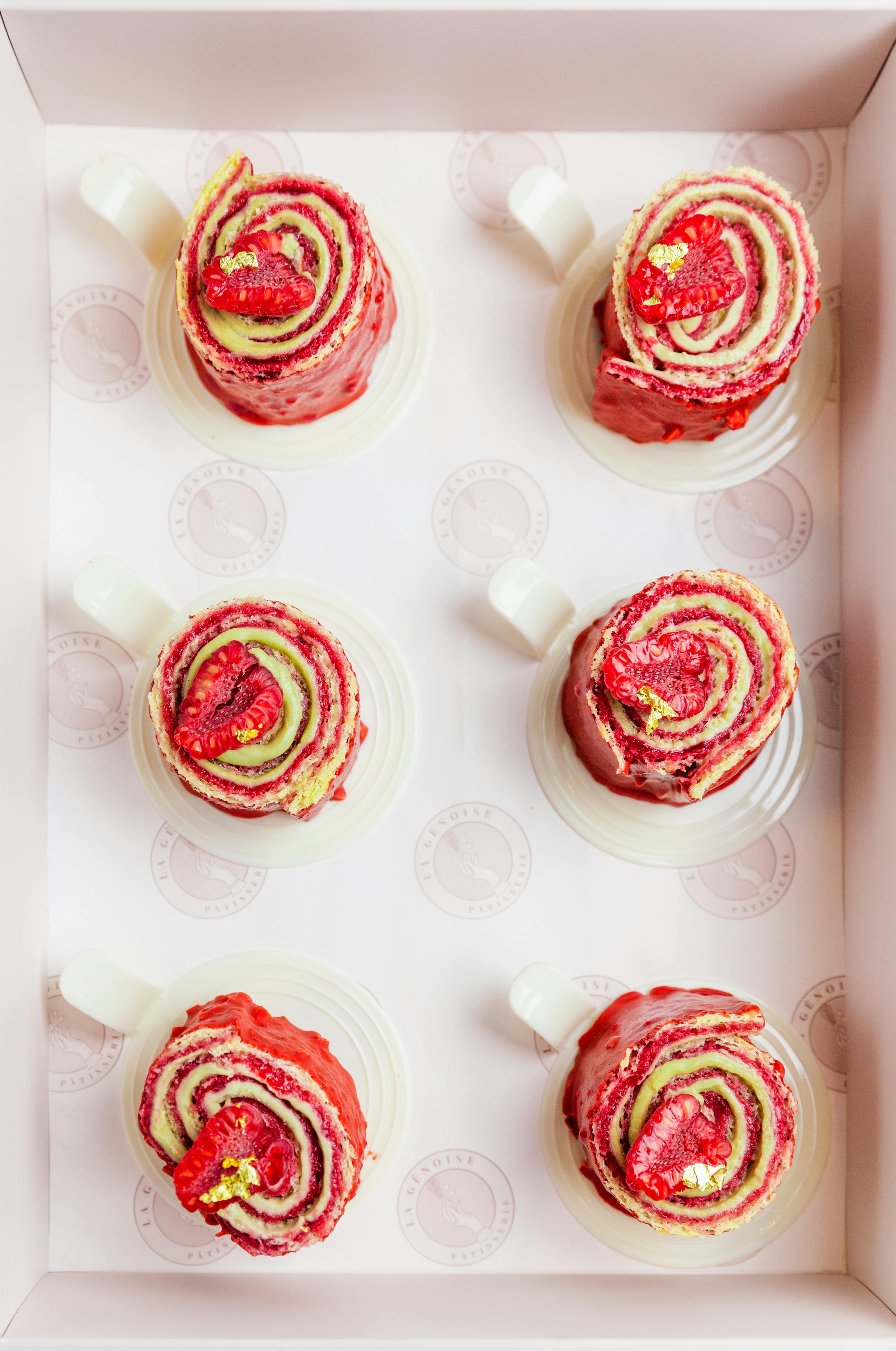 Brown Pastries in White Box · Free Stock Photo