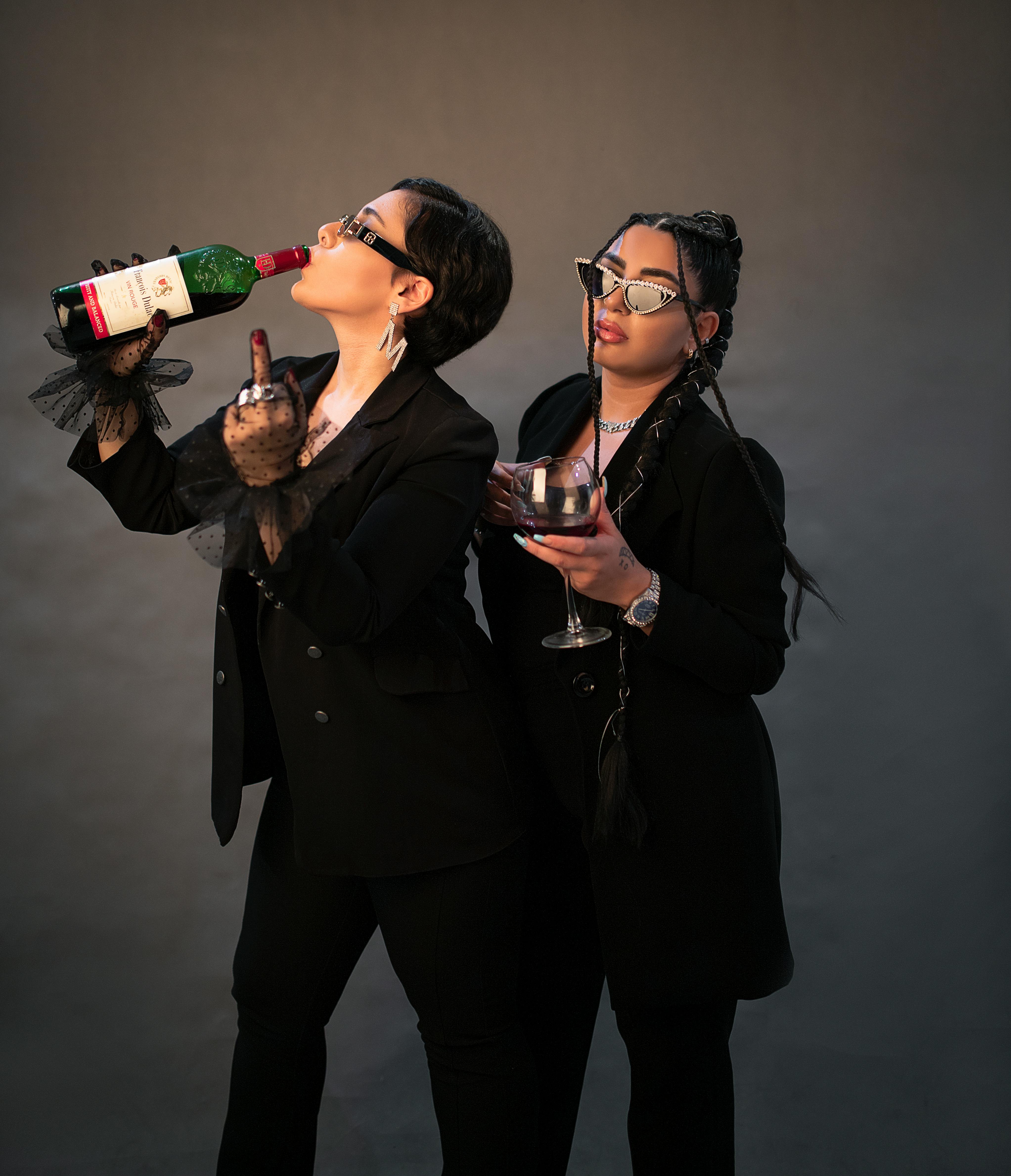 Drinking Wine Shoot Photos, Download The BEST Free Drinking Wine Shoot ...