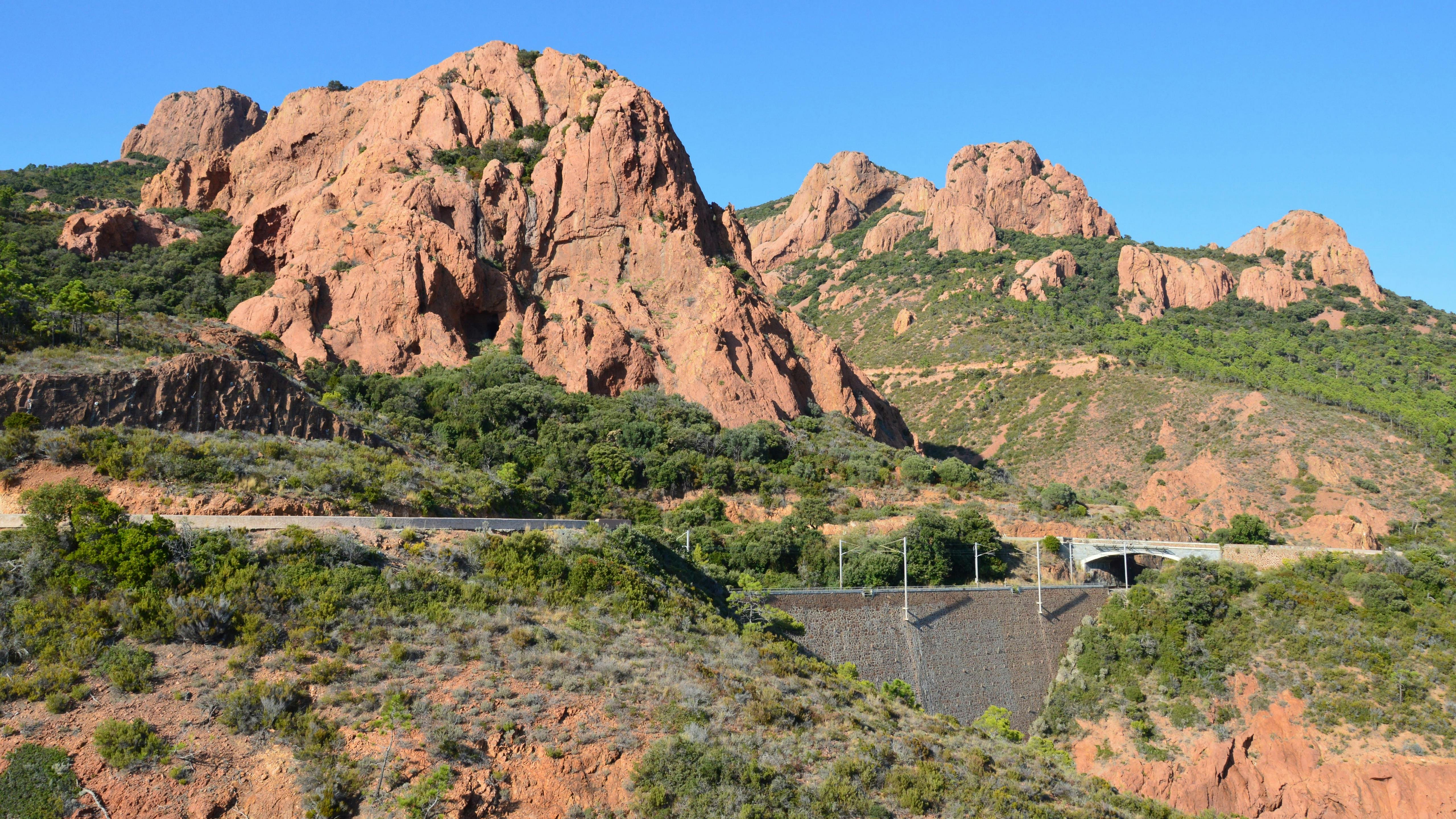 Rocks on the Mountain · Free Stock Photo